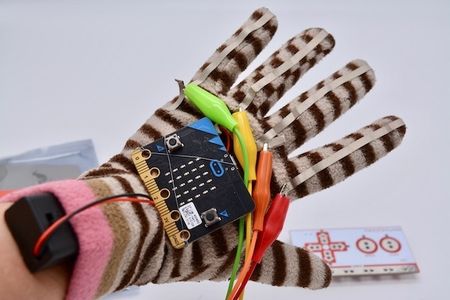 Makey Makey and Micro:bit Power Glove : 6 Steps (with Pictures) - Instructables