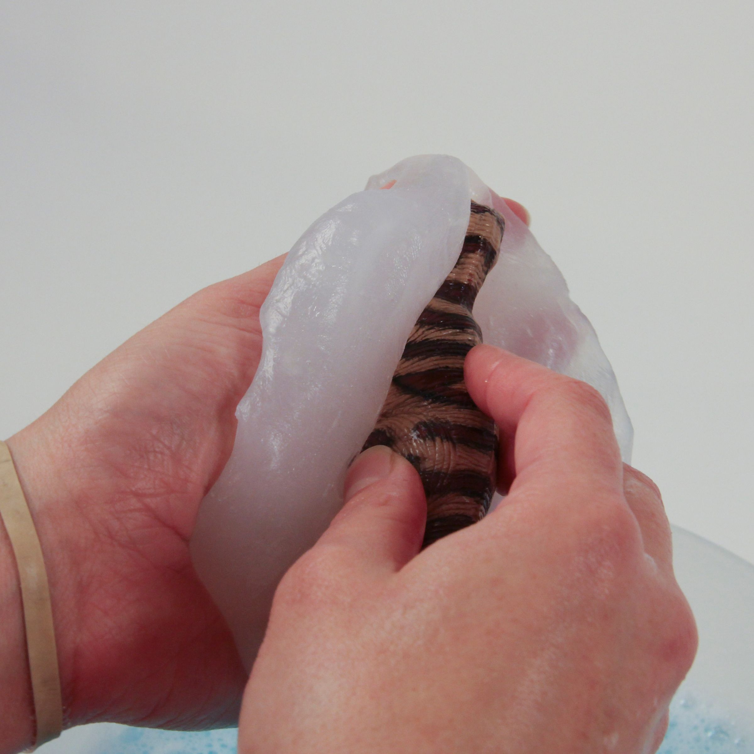 World's Easiest Silicone Mold. : 6 Steps (with Pictures) - Instructables