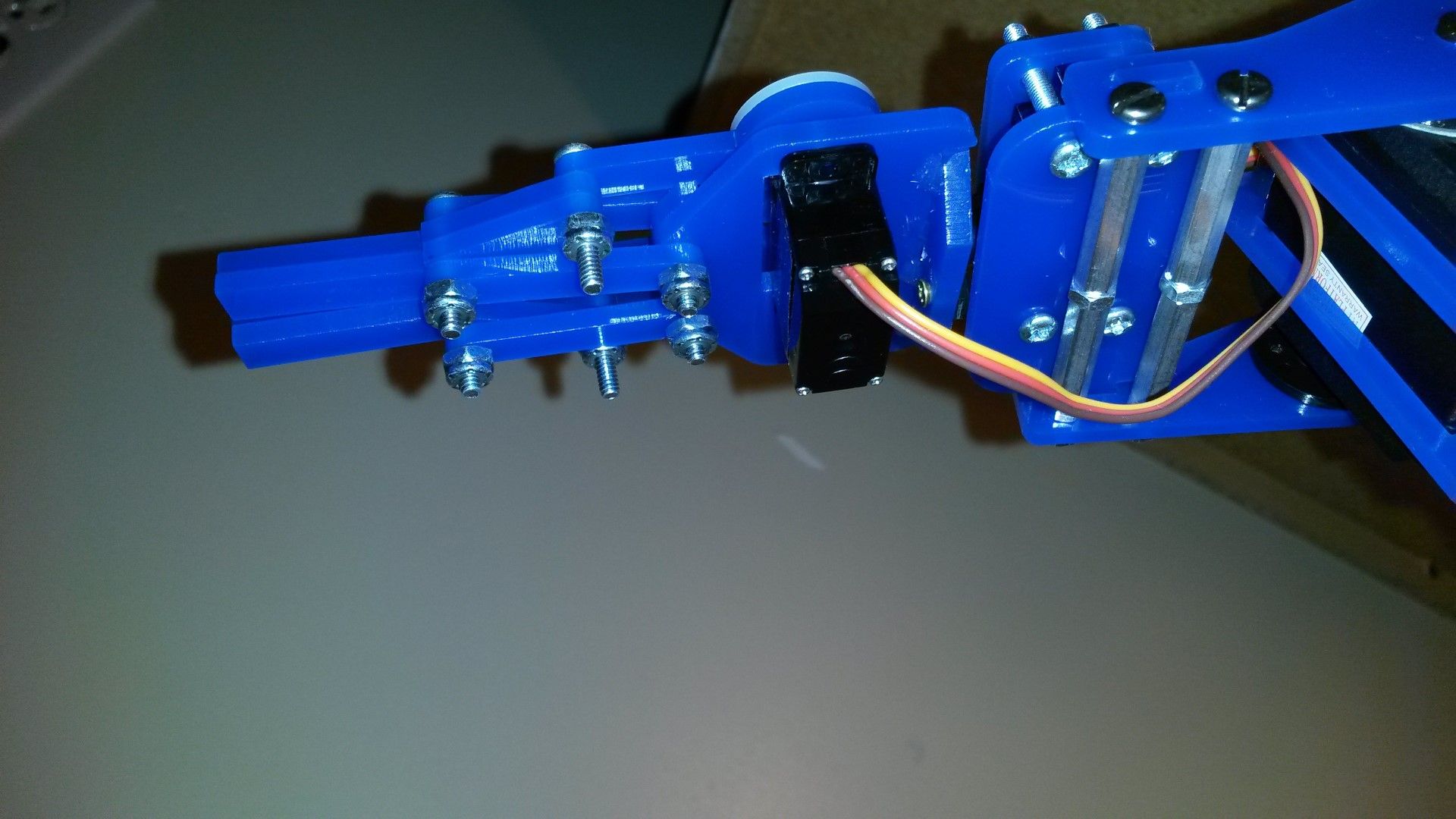 Arduino Controlled Robotic Arm W/ 6 Degrees of Freedom : 5 Steps (with ...