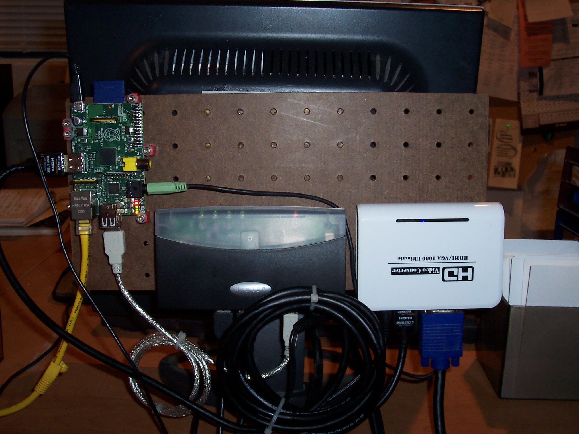 Back-of-Monitor Raspberry Pi Mount : 4 Steps - Instructables