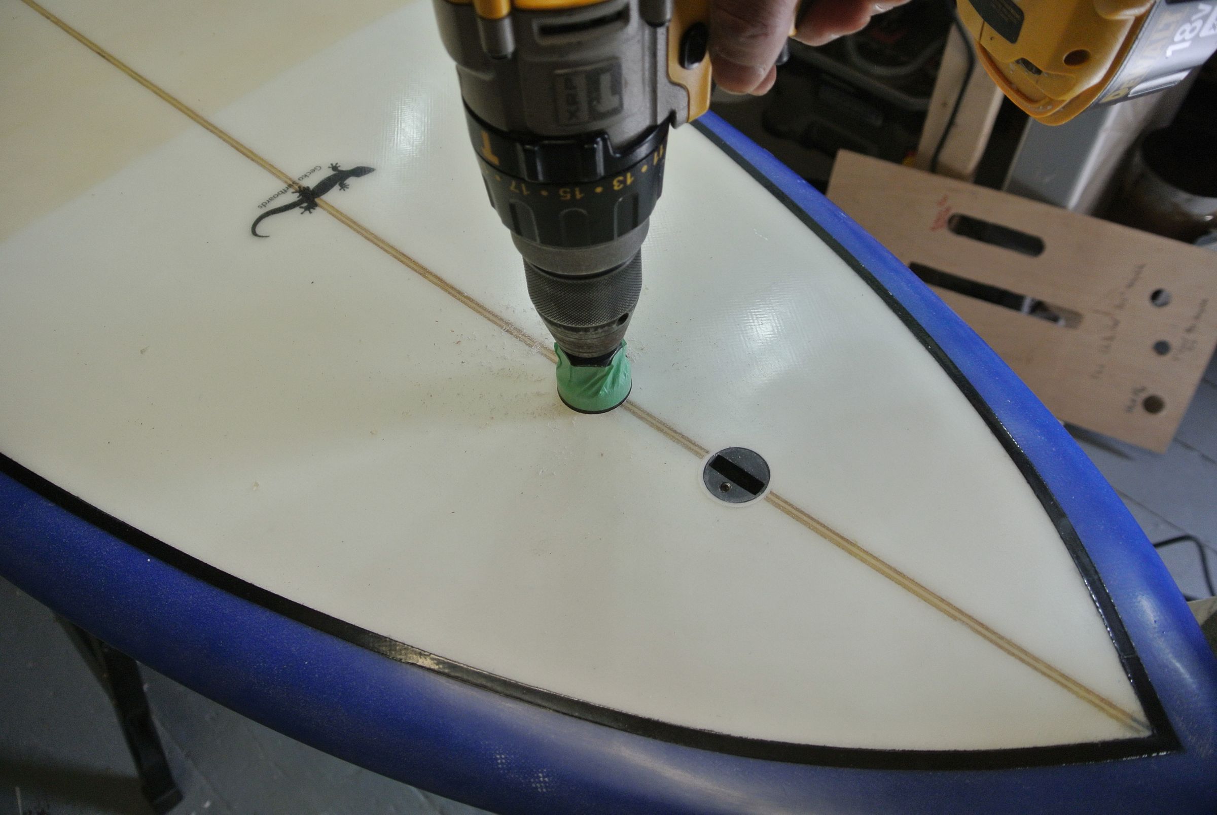 How to Install a Surfboard Vent : 5 Steps - Instructables