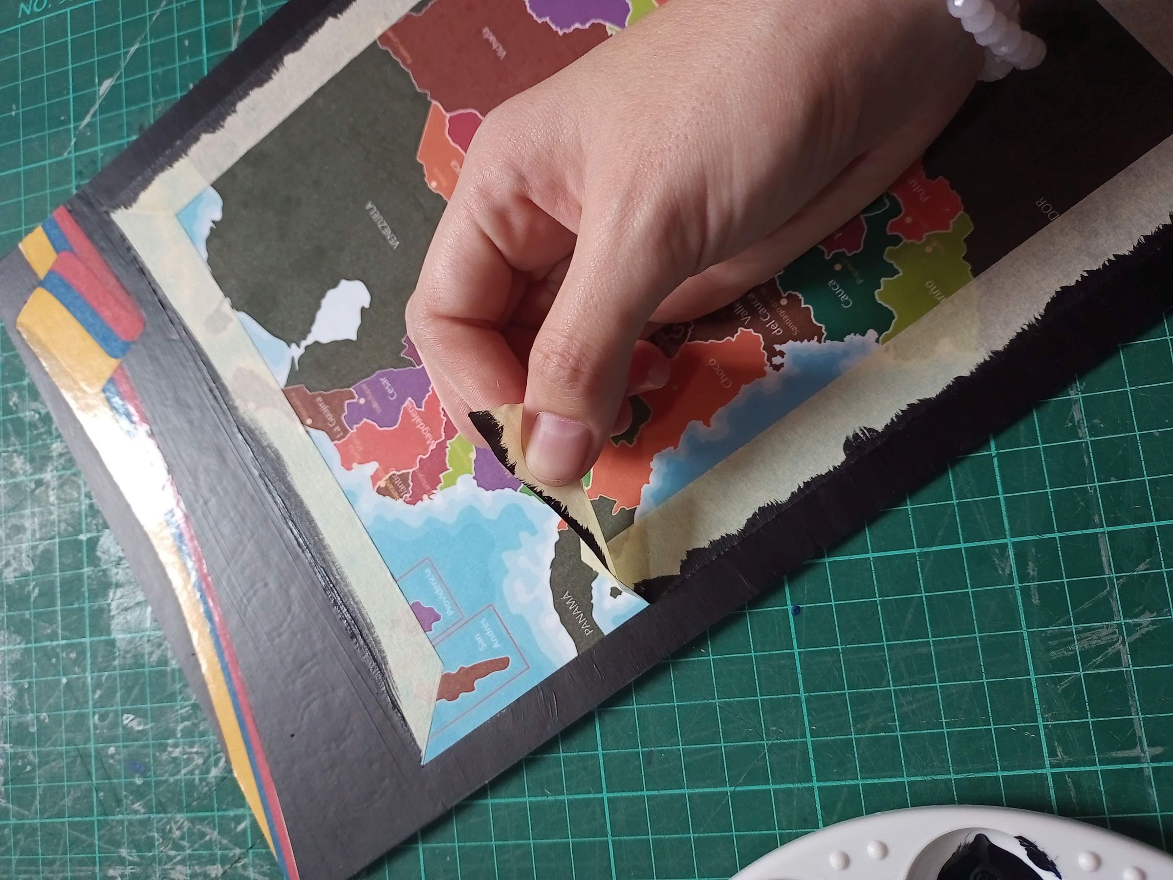 Make Your Own SCRATCH OFF MAP : 17 Steps (with Pictures) - Instructables