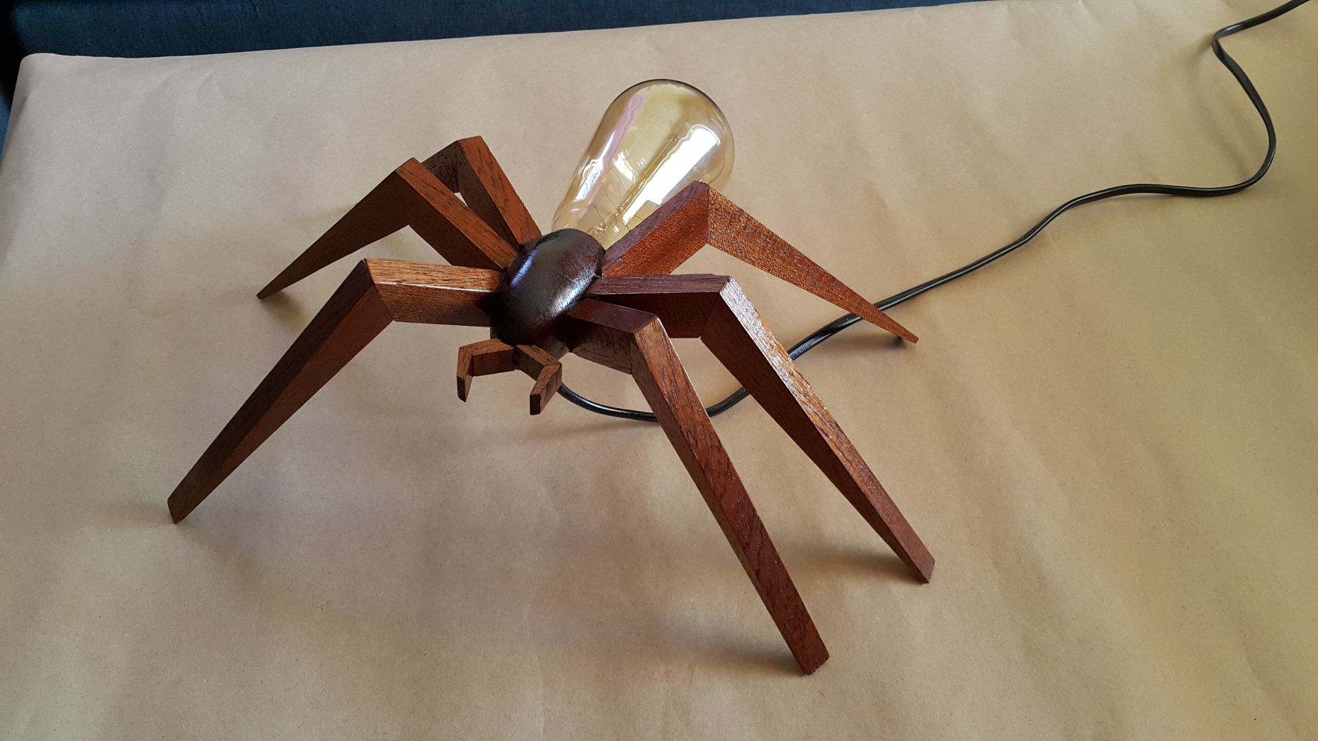 Spider Shaped Lamp : 11 Steps (with Pictures) - Instructables
