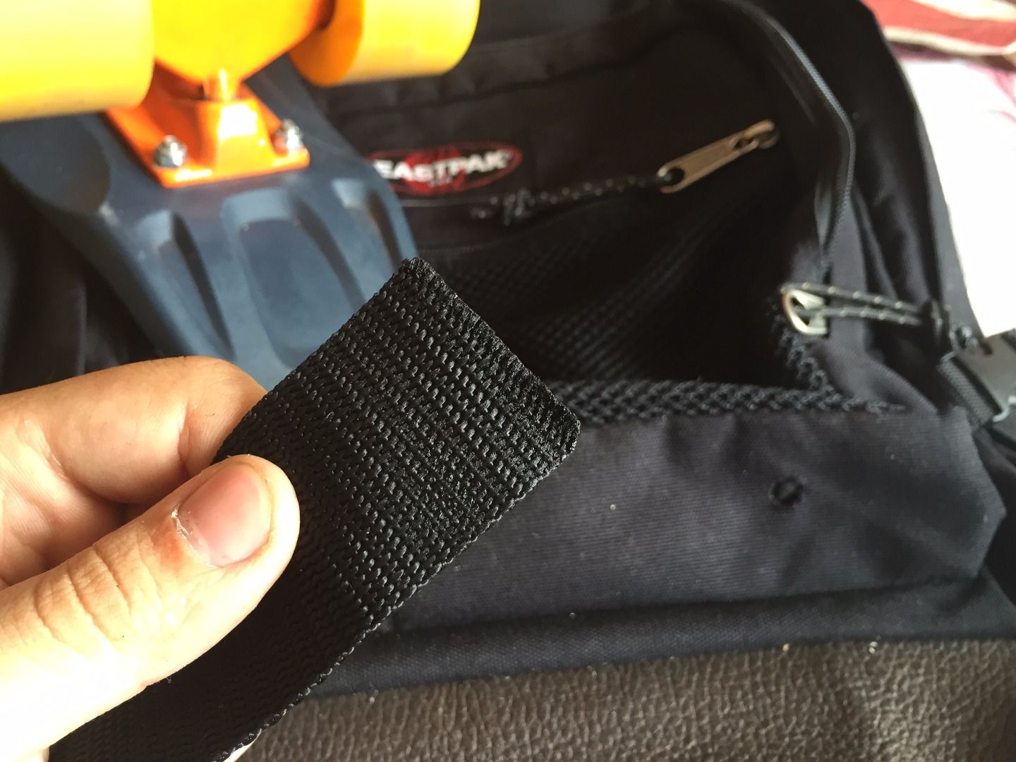 DIY Pennyboard Backpack : 11 Steps (with Pictures) - Instructables