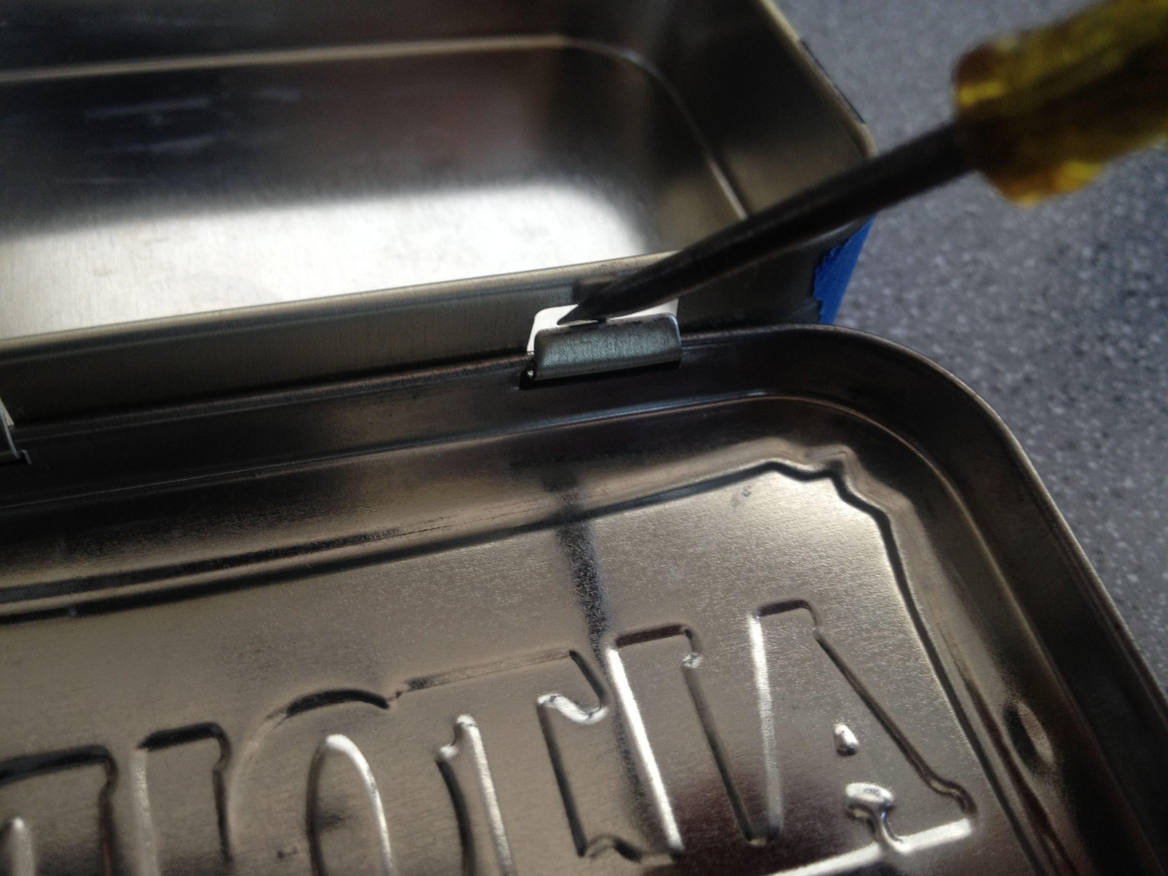 Electrically Insulated Altoids Tin : 5 Steps (with Pictures ...