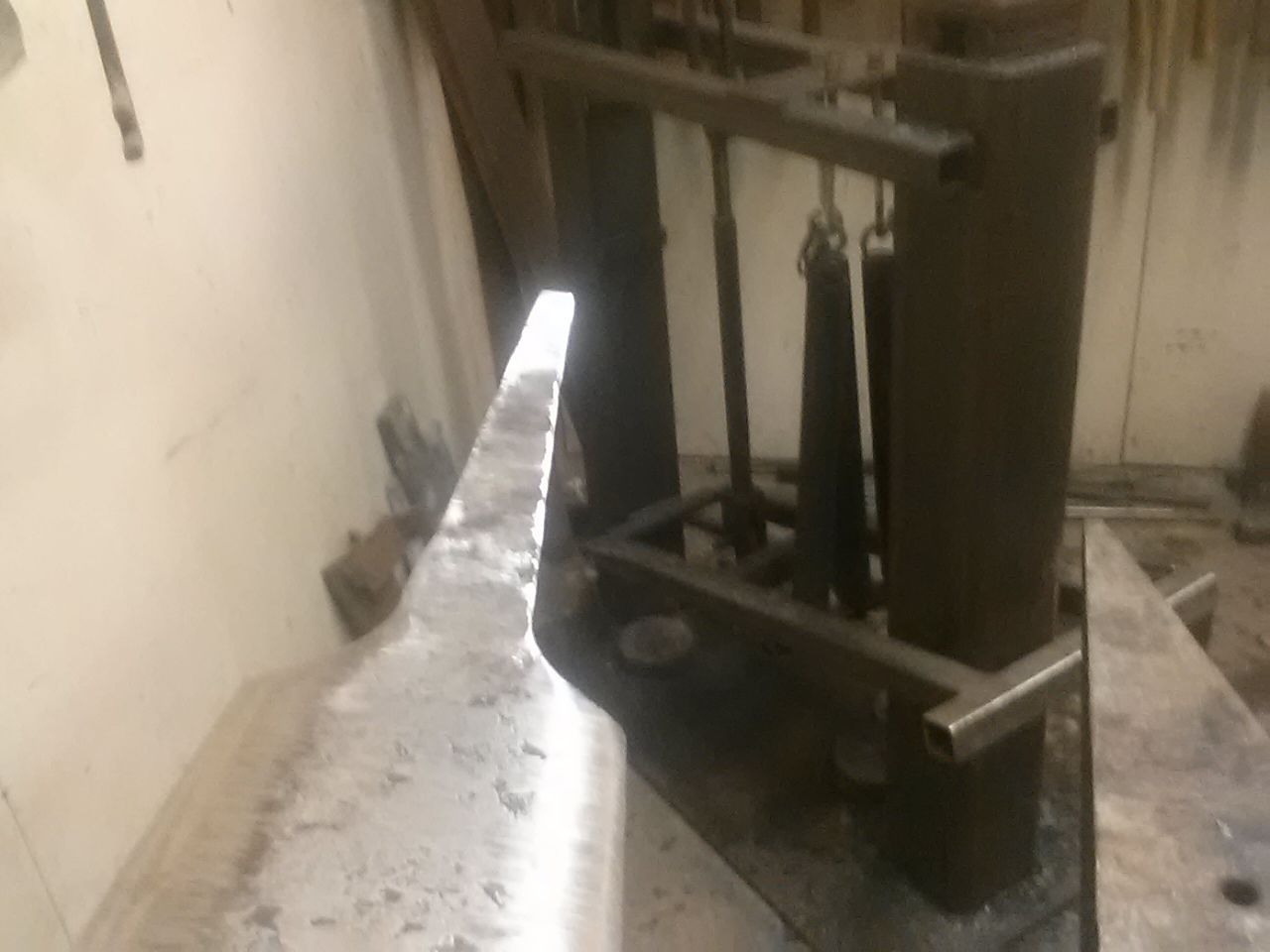 How to Make a Sword: a Comprehensive Guide : 17 Steps (with Pictures ...