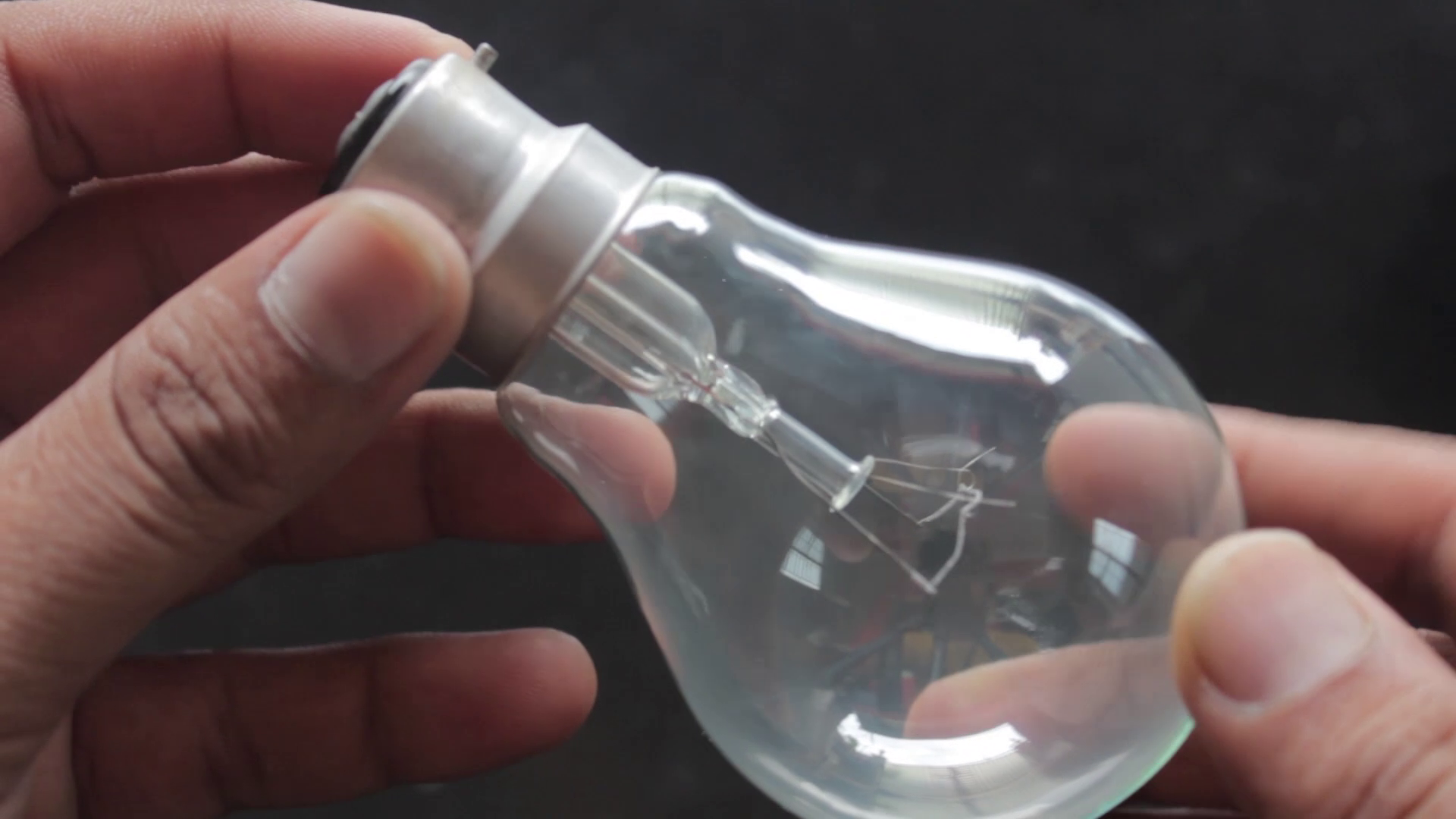 DIY Make Light Bulb Smart Phone Projector at Home Easy Way : 9 Steps ...