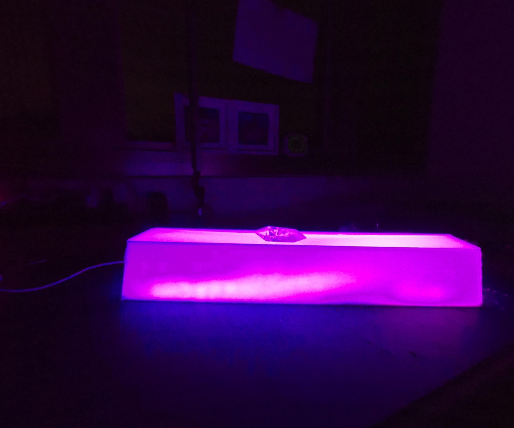 Superr Cooll Lamp : 5 Steps - Instructables