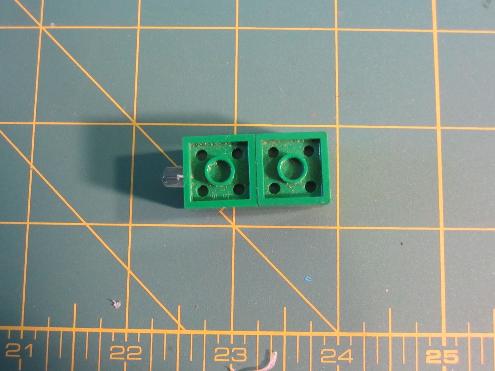 How to Build a LEGO Flashlight Block : 15 Steps (with Pictures ...