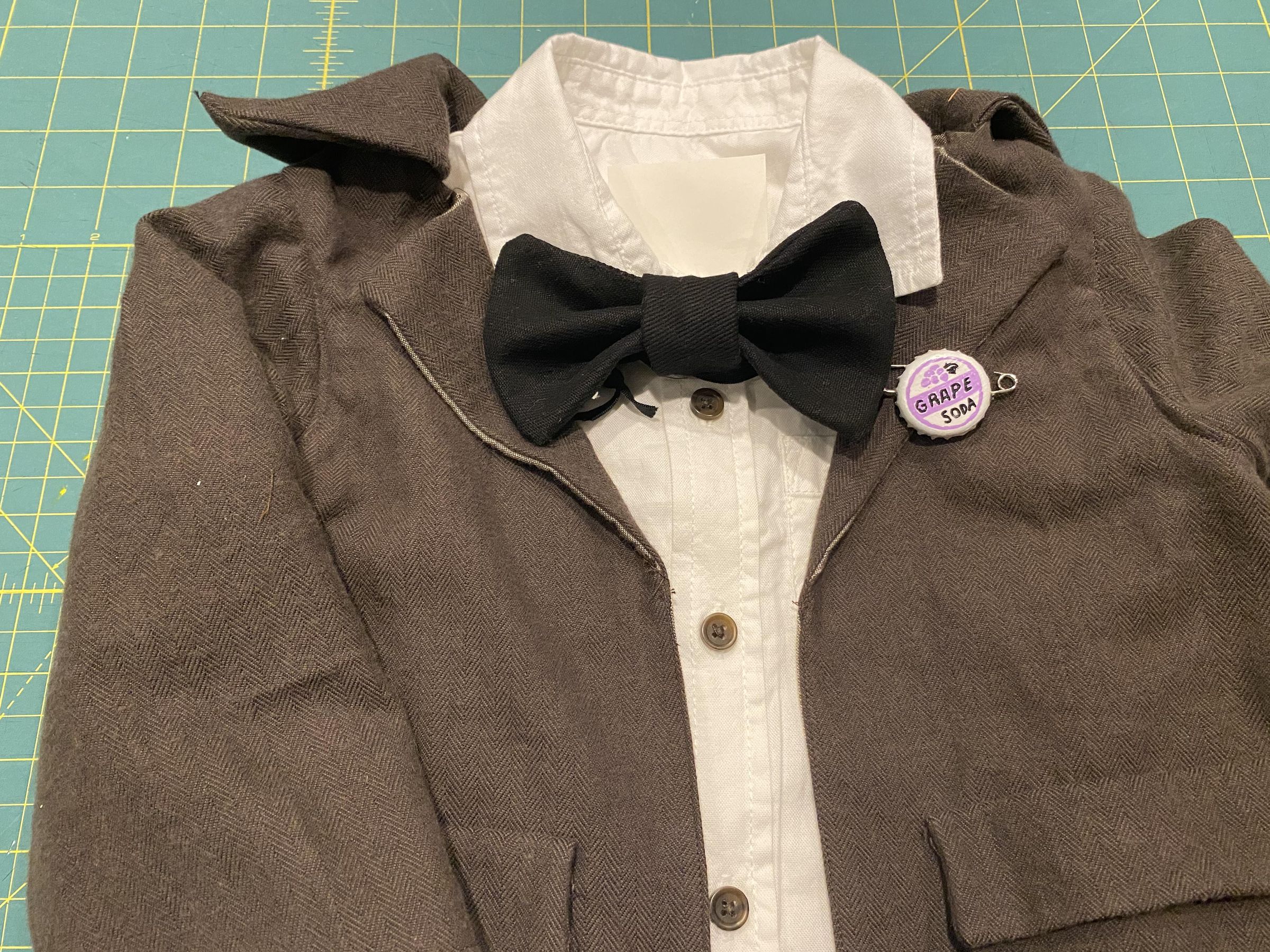 Pixar Up Grape Soda Pin : 7 Steps (with Pictures) - Instructables