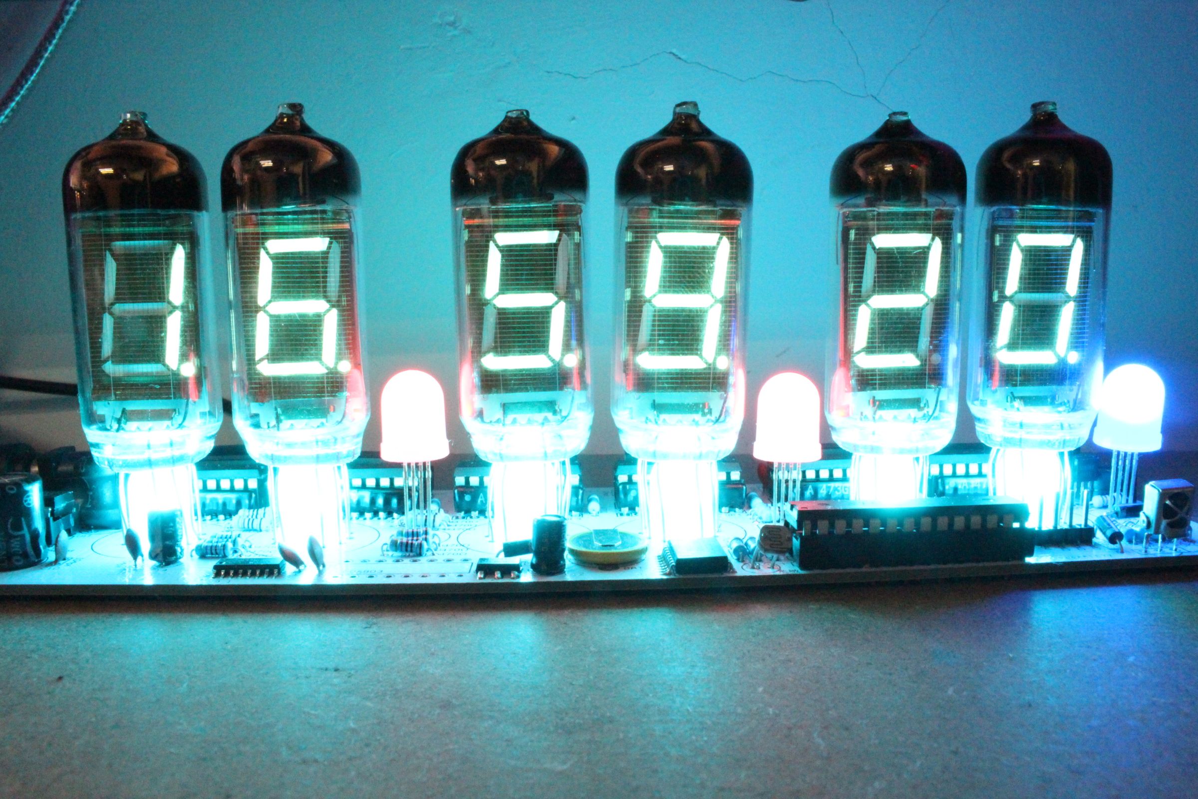 IV-11 VFD Tube Clock Assembly Guide : 6 Steps - Instructables