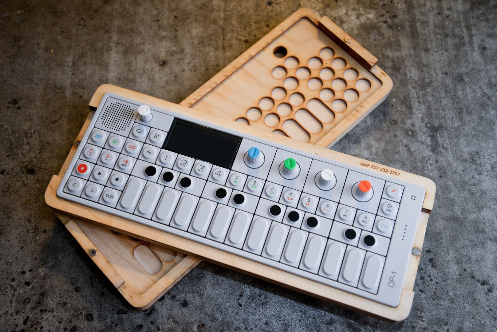 Wooden OP-1 Case : 7 Steps (with Pictures) - Instructables