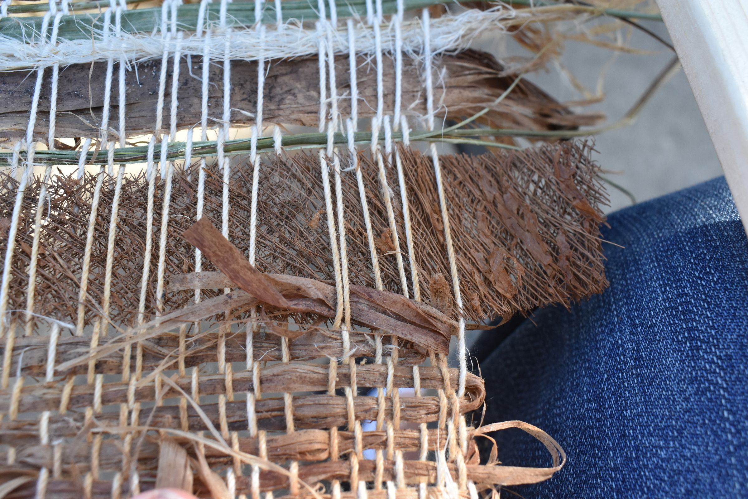 Weaving With Nature : 8 Steps (with Pictures) - Instructables
