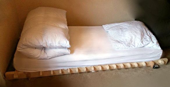 THE BED : 8 Steps (with Pictures) - Instructables