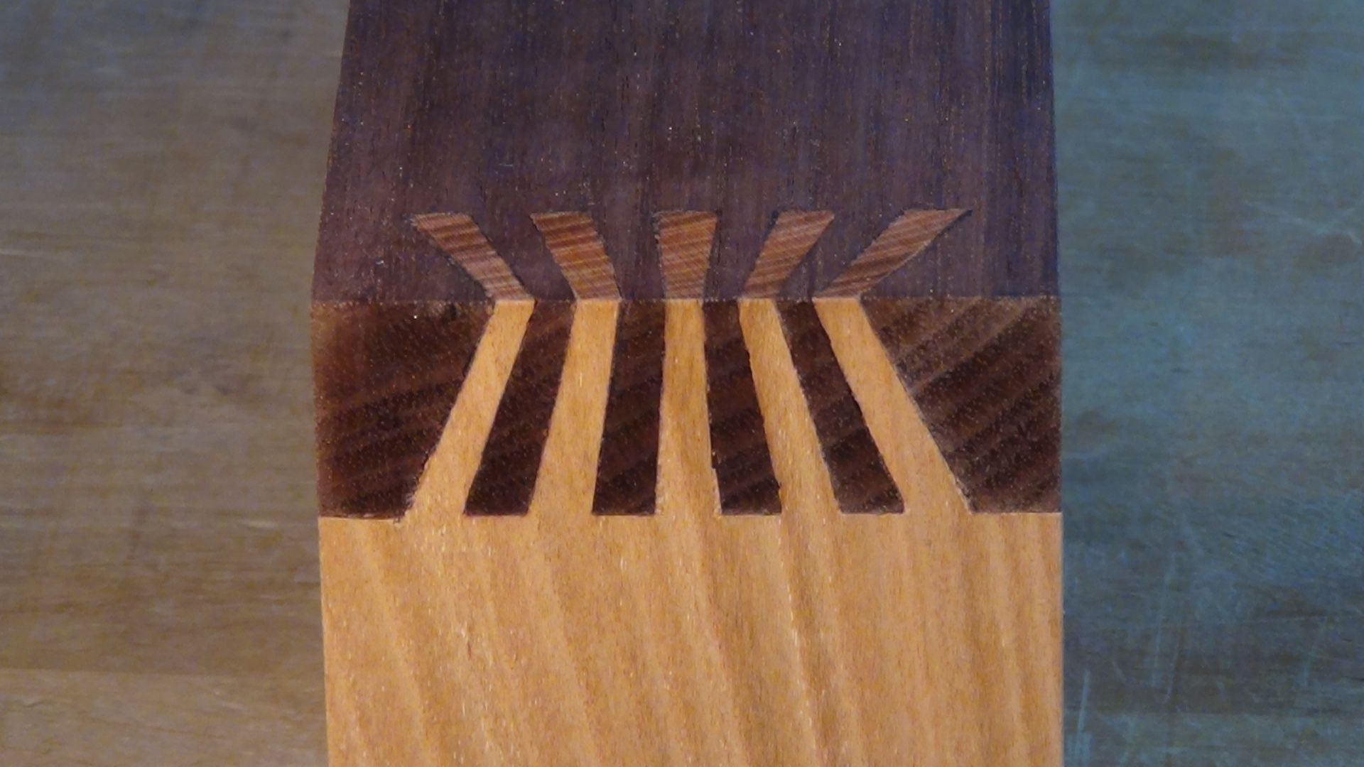 How to Prepare Sunrise Dovetails (Japanese Dovetails) : 9 Steps (with ...