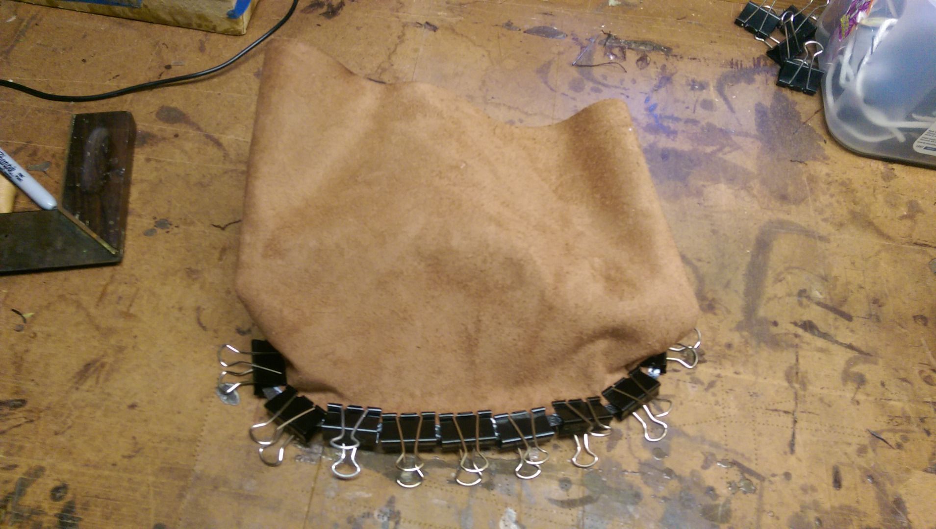 Leather Sofa to Handbag : 5 Steps (with Pictures) - Instructables