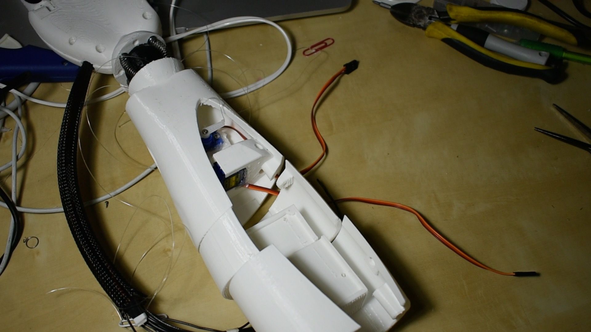 Robotic Arm 3D Printed (DIY Initial Prosthetic Prototype) : 12 Steps ...