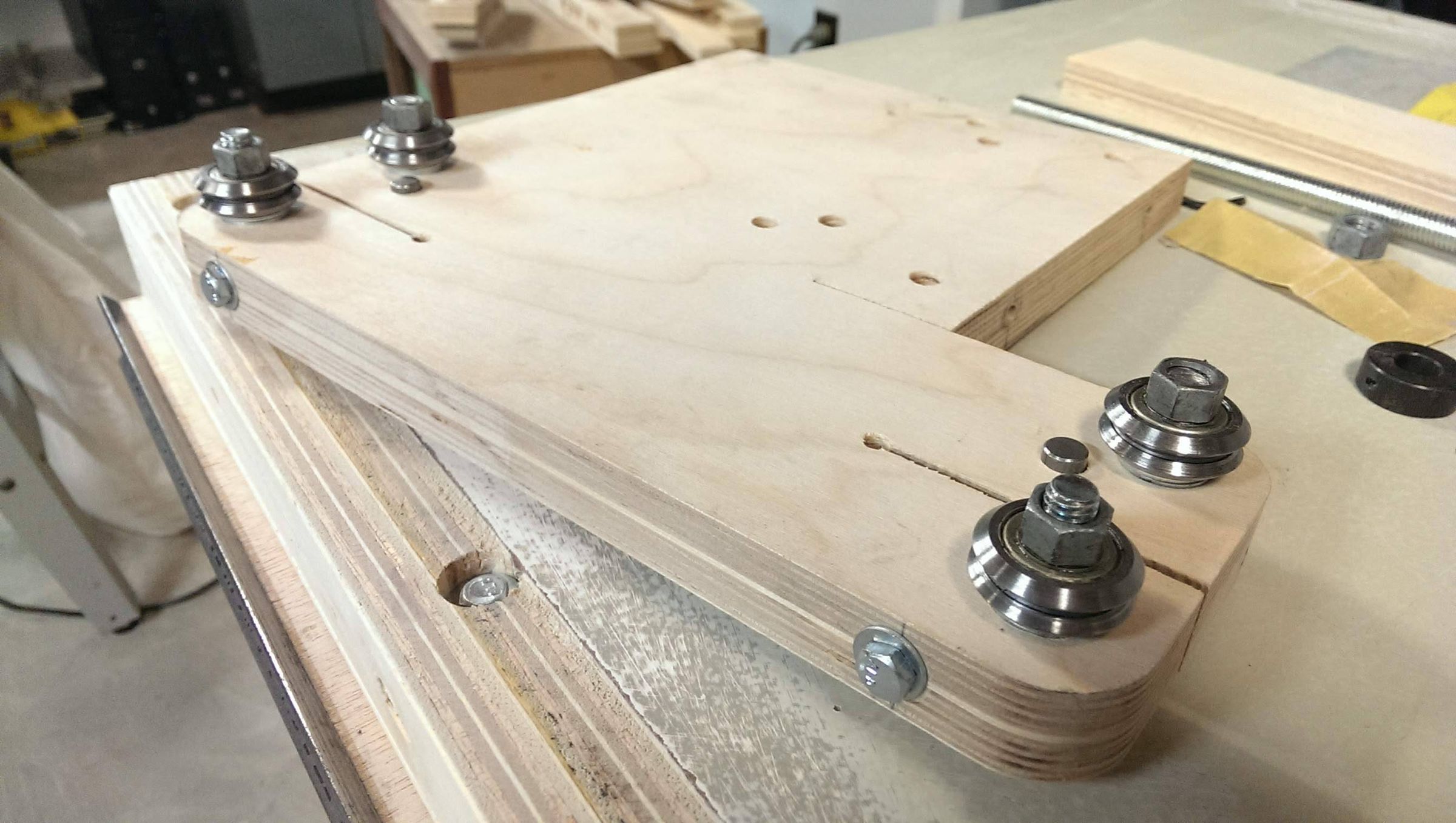 Low Cost DIY CNC Router : 9 Steps (with Pictures) - Instructables