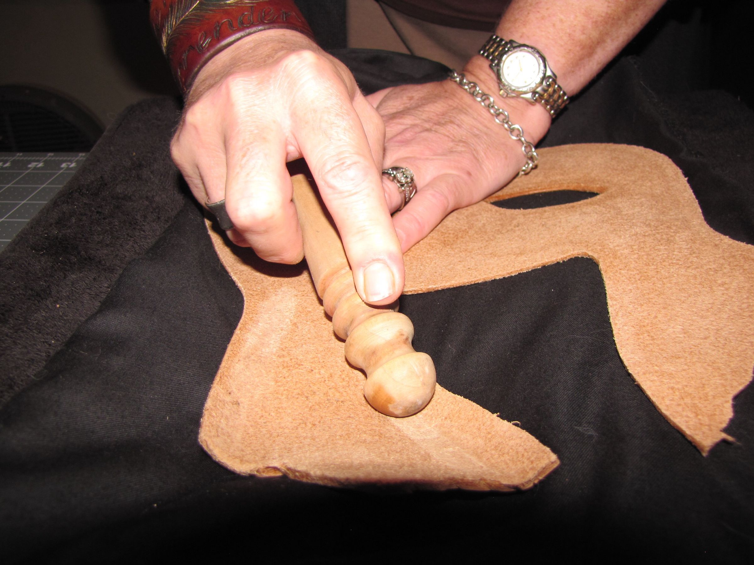 Sculpted Leather Mask Tutorial : 9 Steps (with Pictures) - Instructables