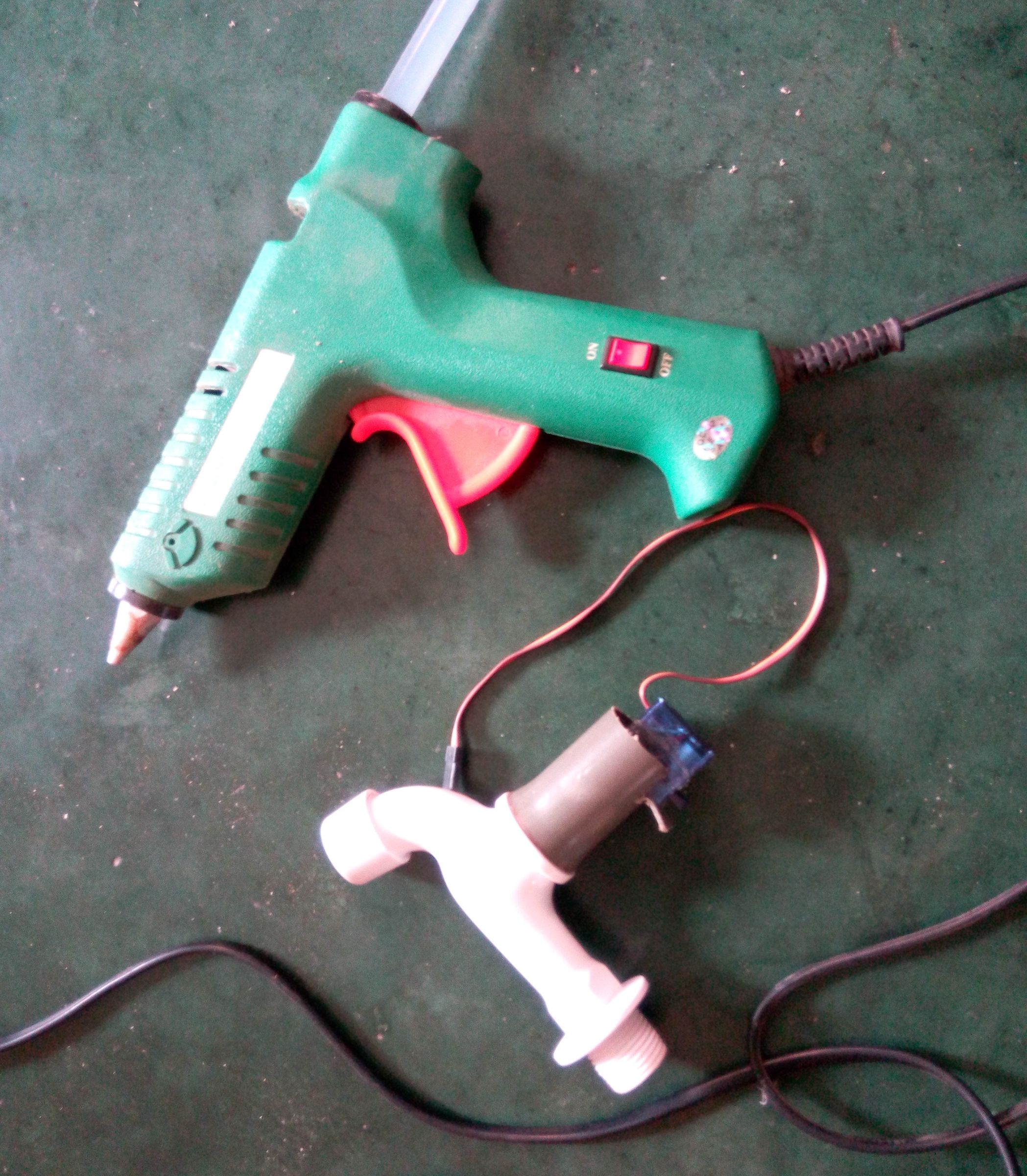 Self-Powered Automatic Water Tap : 11 Steps (with Pictures) - Instructables