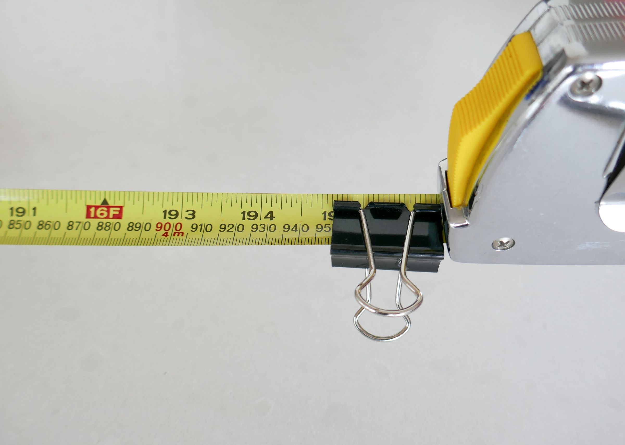 Transform Broken Measuring Tape to Coin Purse : 10 Steps (with Pictures ...