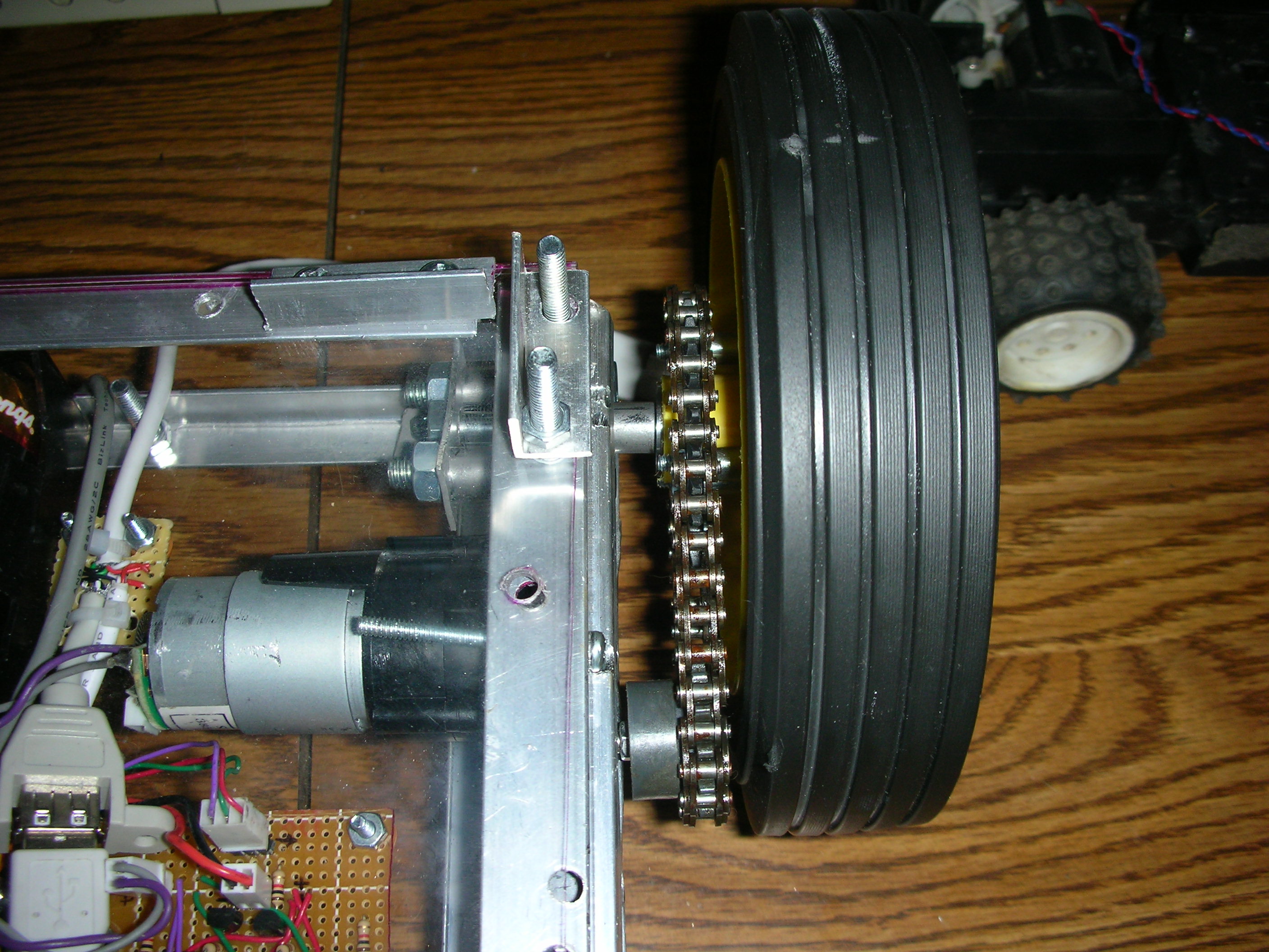 Connect Robotic Wheels to Your Old Laptop : 15 Steps - Instructables