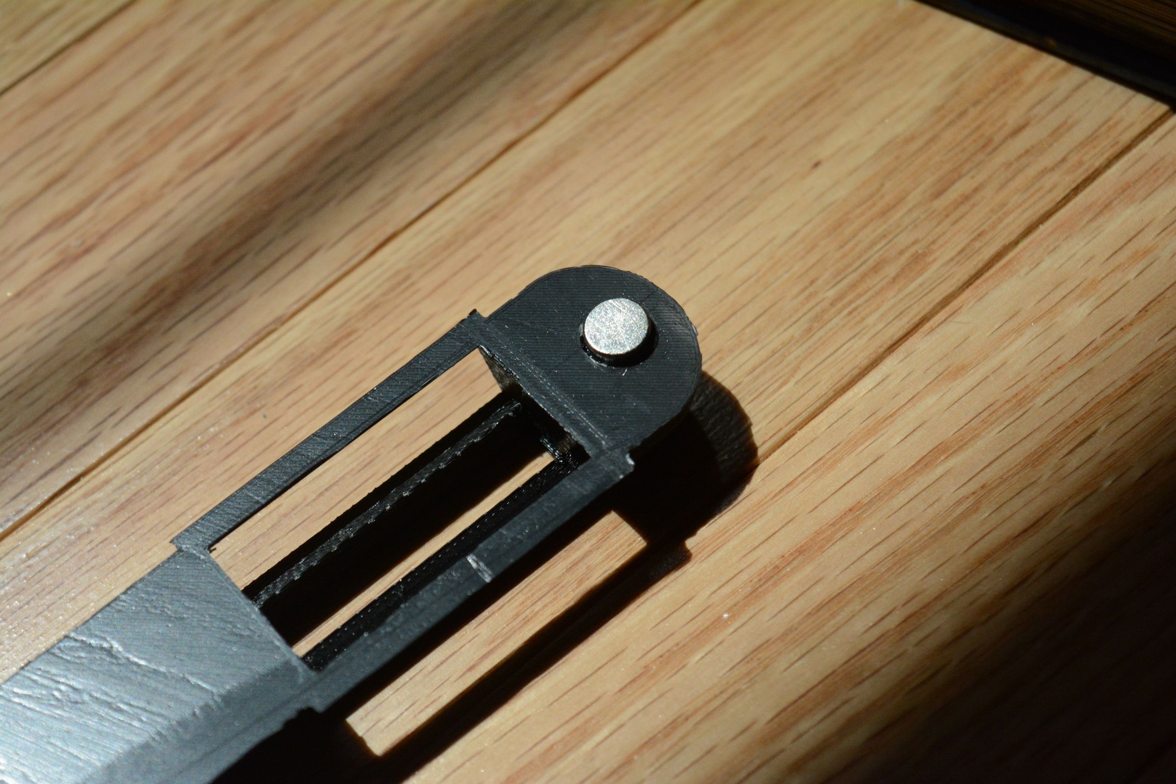 DIY Neuralyzer and Men in Black Costume : 6 Steps (with Pictures ...