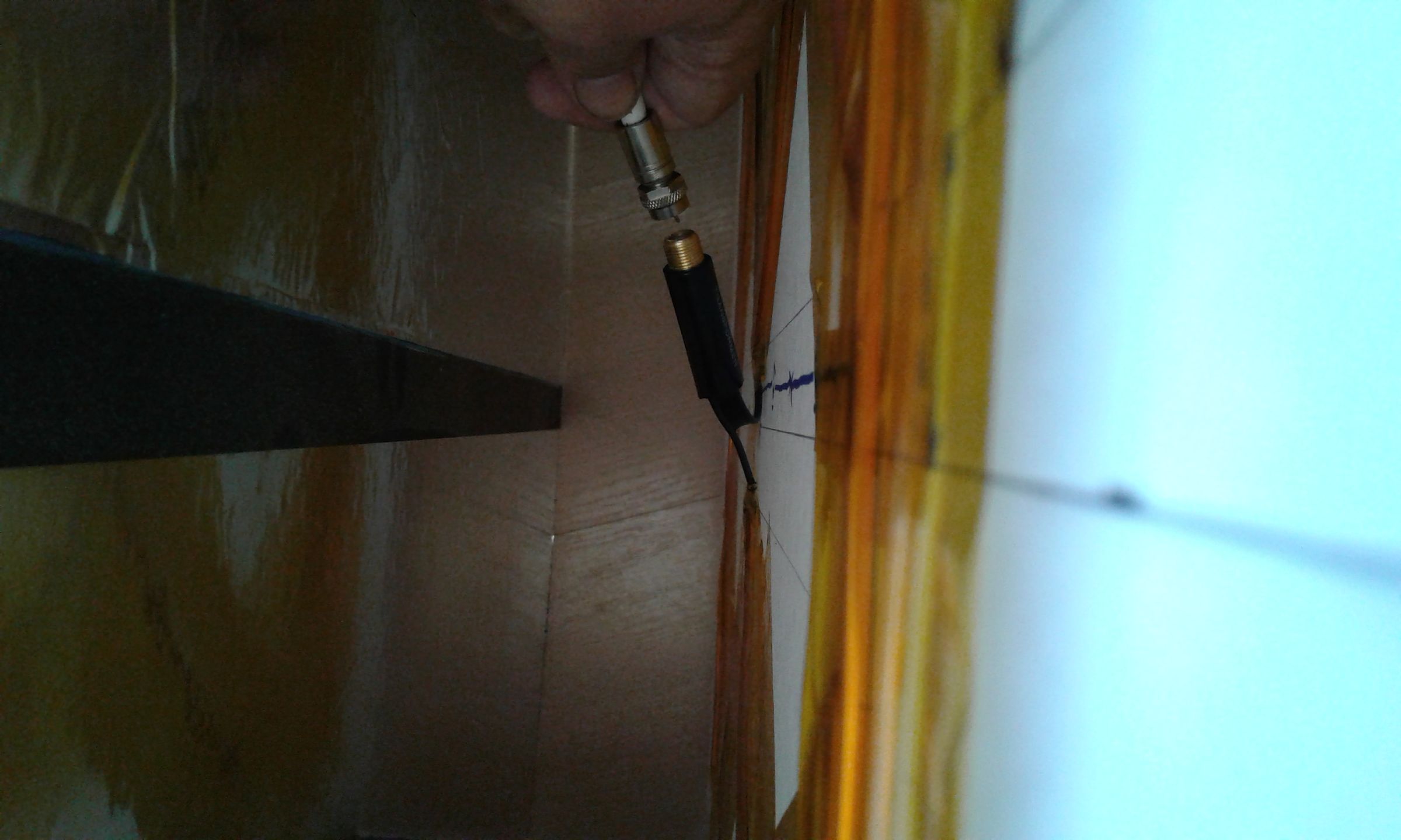 Grey Hoverman Free TV Easy Indoor Antenna : 17 Steps (with Pictures ...