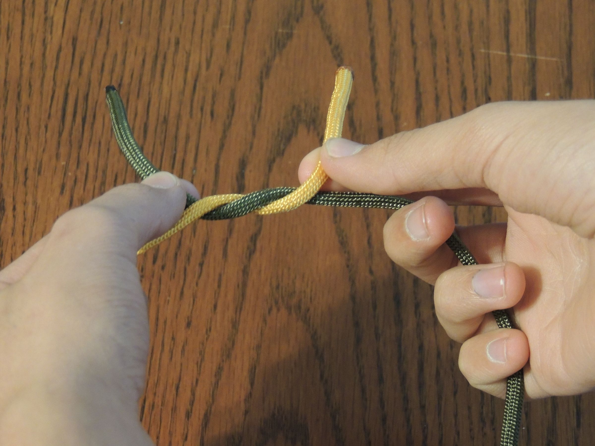 How to Tie a Square Knot : 3 Steps (with Pictures) - Instructables