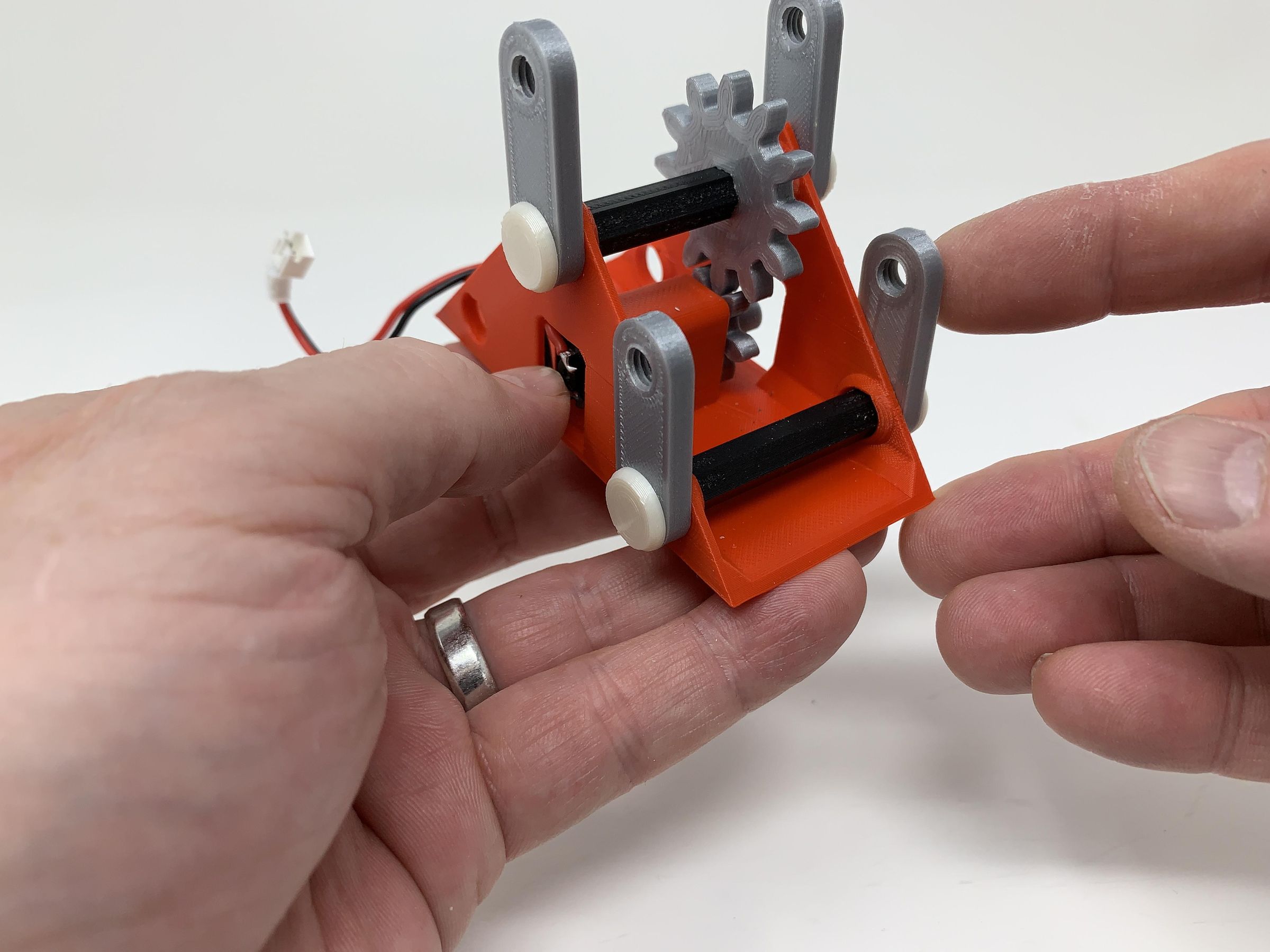 A Simple 3D Printed "Walking" Mechanism. (with Pictures) - Instructables