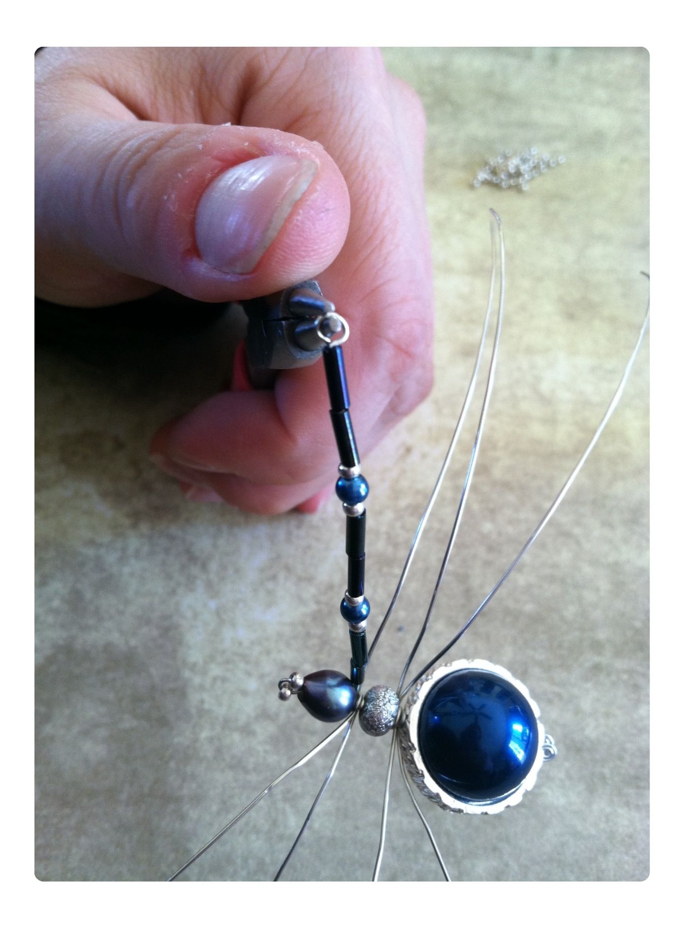 Beaded Spider Tutorial : 11 Steps (with Pictures) - Instructables