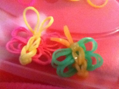 Rainbow Loom Butterflies : 7 Steps (with Pictures) - Instructables