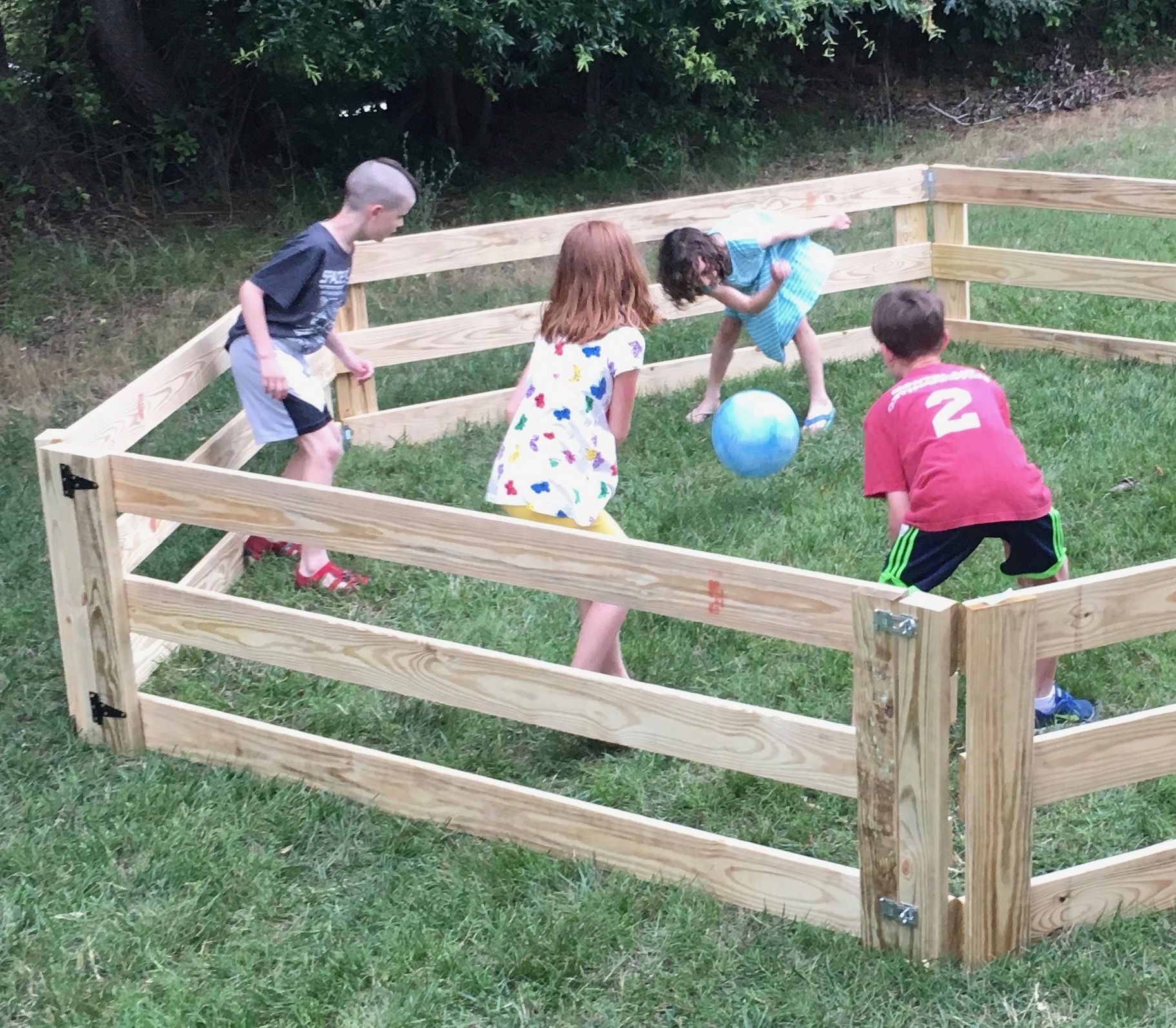 Gaga Pit : 4 Steps (with Pictures) - Instructables