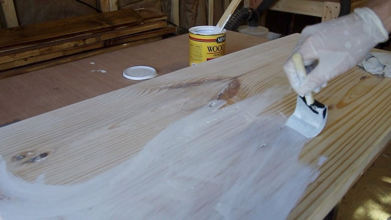 Simple Modern Writing Desk : 7 Steps (with Pictures) - Instructables