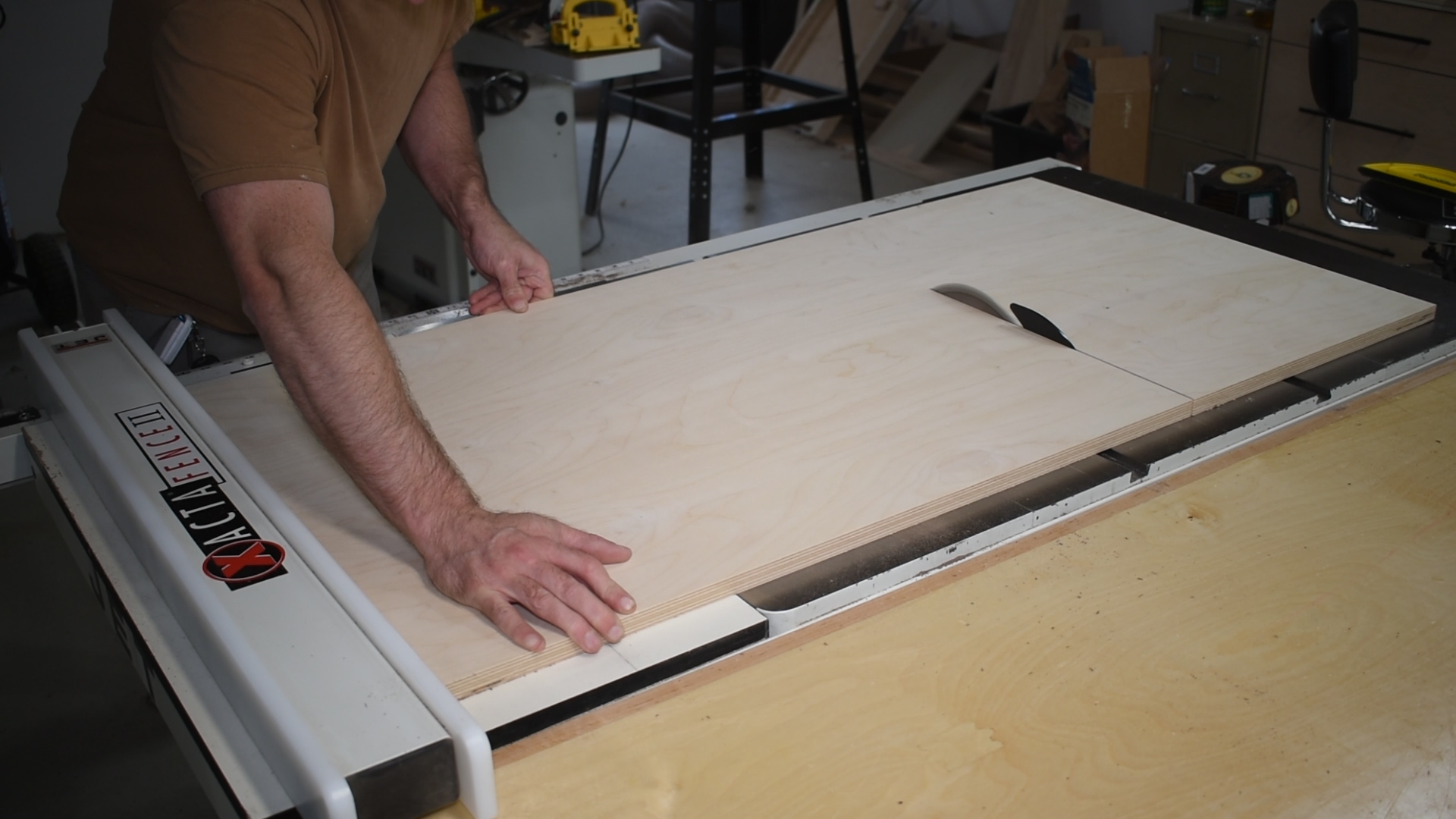 Comic Book Display Cabinet : 15 Steps (with Pictures) - Instructables