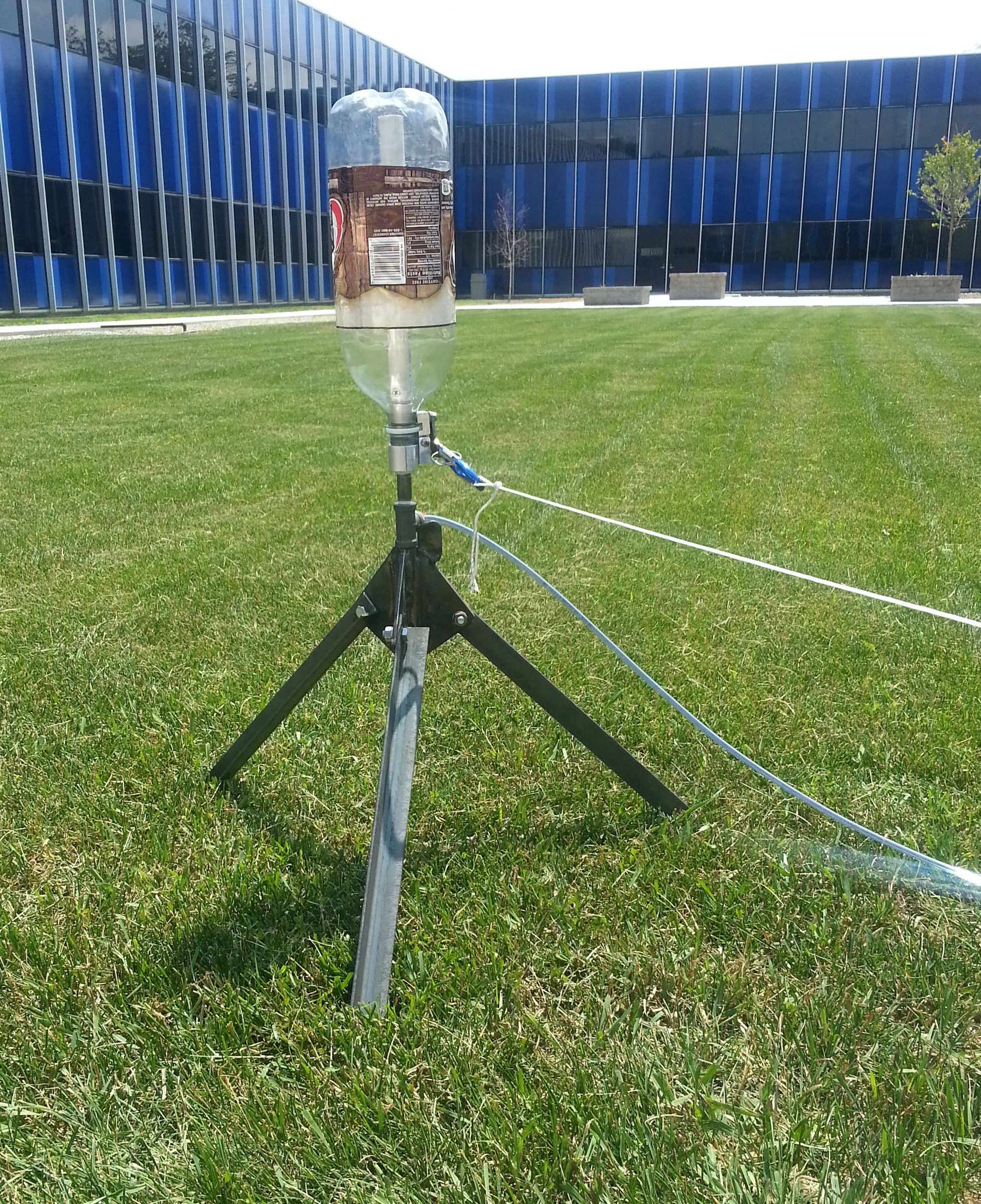 How to Build a Soda Pop Bottle Rocket Launcher : 5 Steps - Instructables