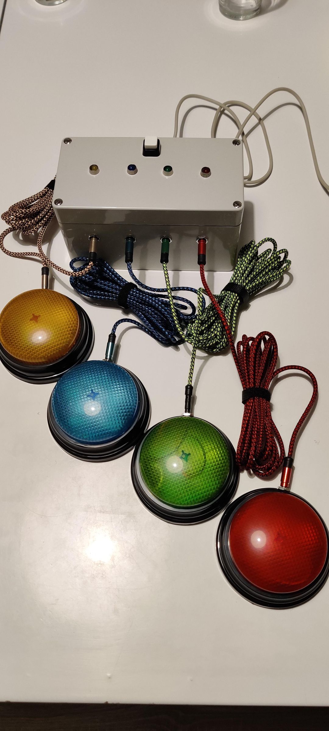 Quiz Game Controller Using "Lights and Sounds Buzzers" and Arduino : 5 ...