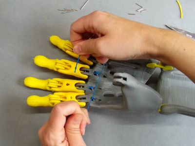 Prothestic Hand : 5 Steps (with Pictures) - Instructables
