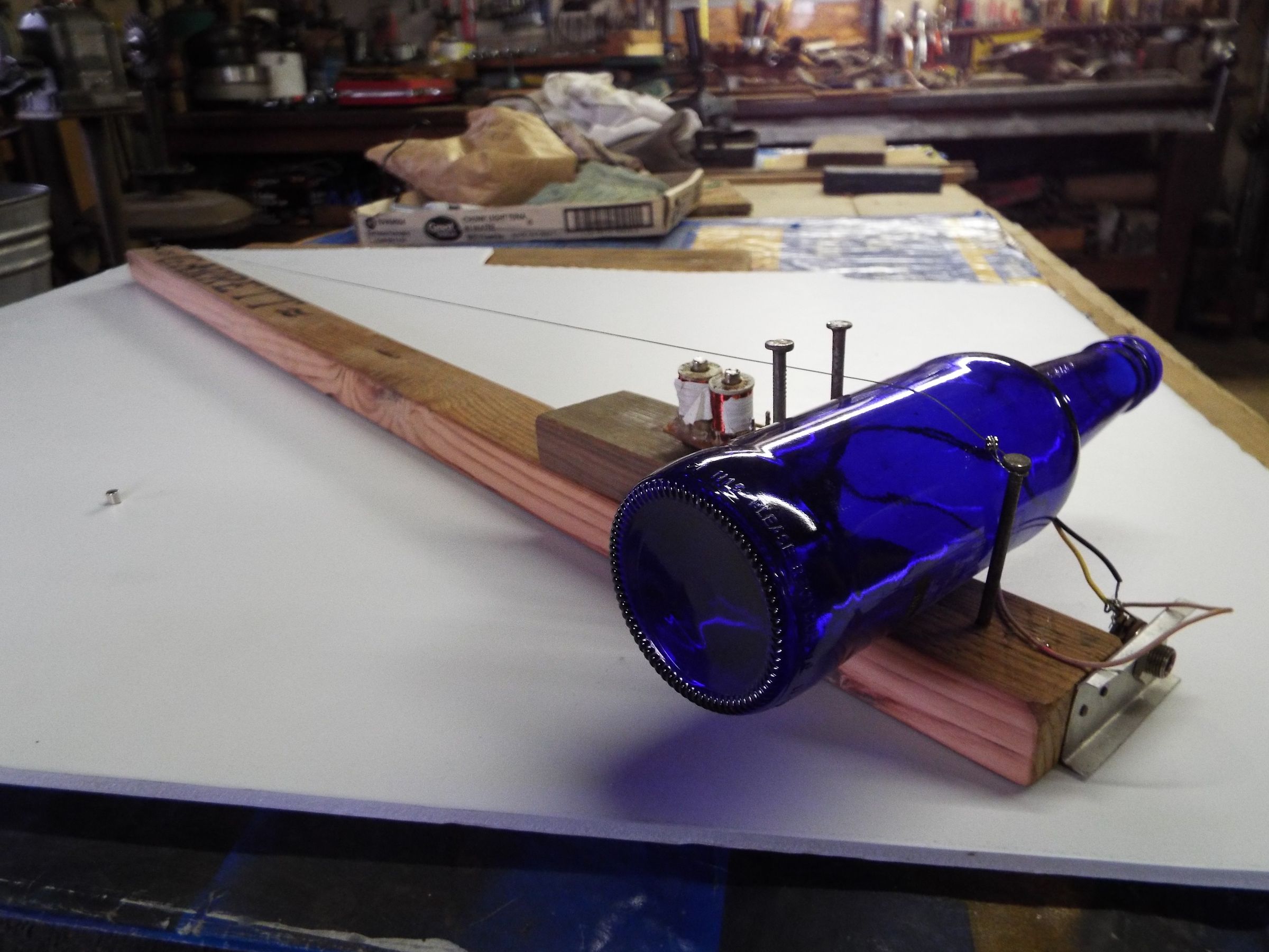 Diddley Bow : 6 Steps (with Pictures) - Instructables