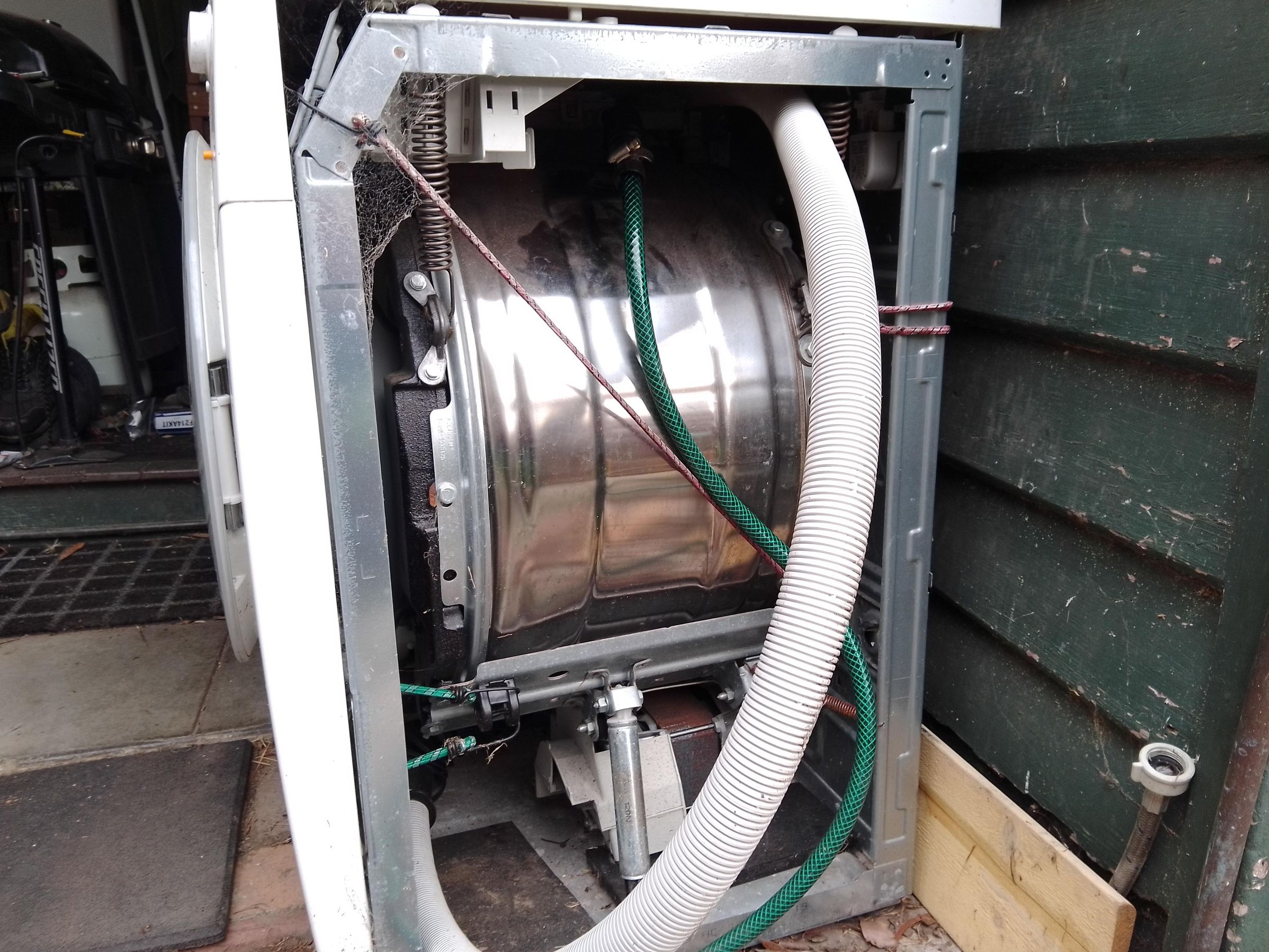 Pedal Powered Washing Machine : 4 Steps - Instructables