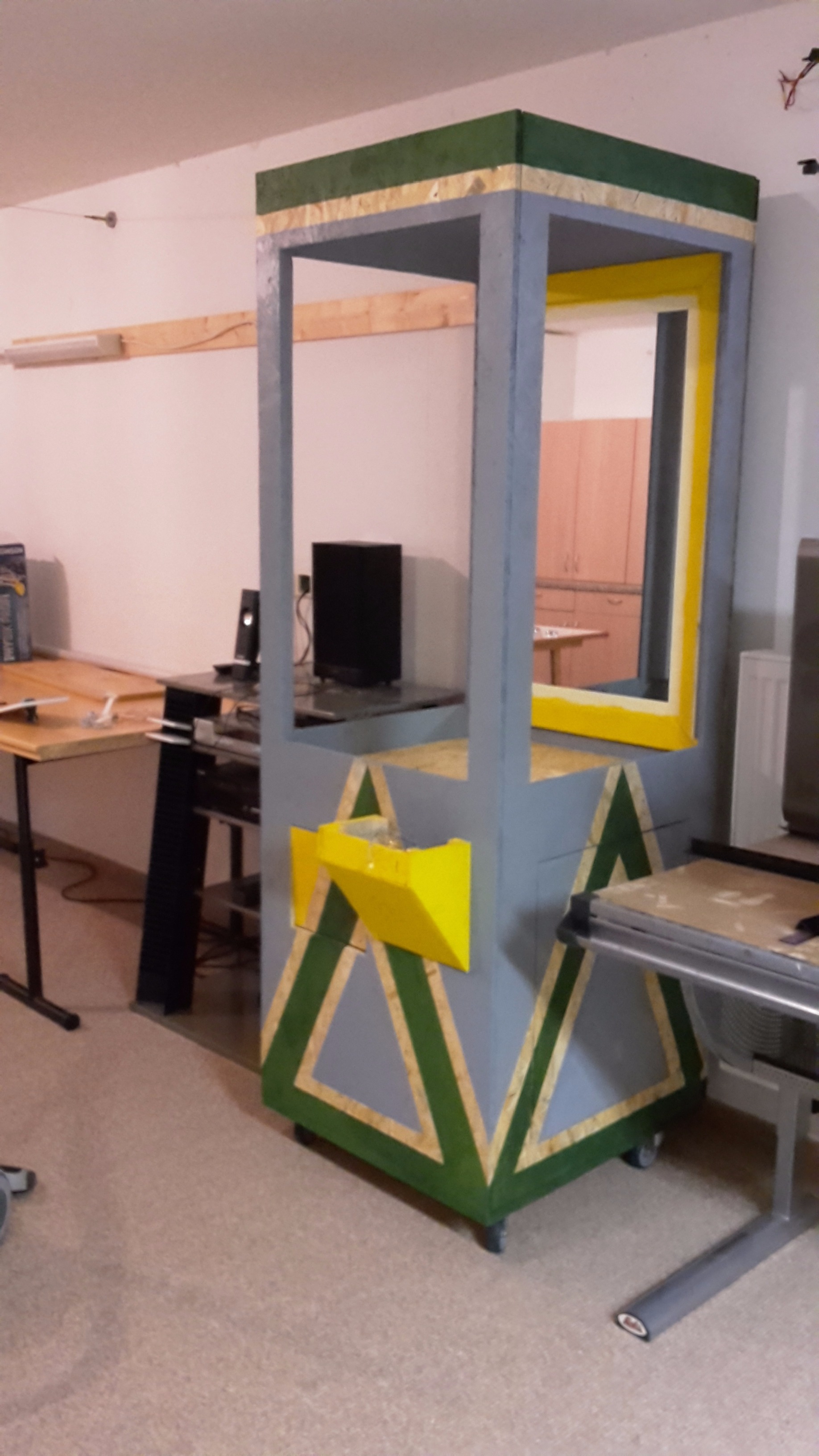 HOMEMADE CLAW MACHINE : 7 Steps (with Pictures) - Instructables