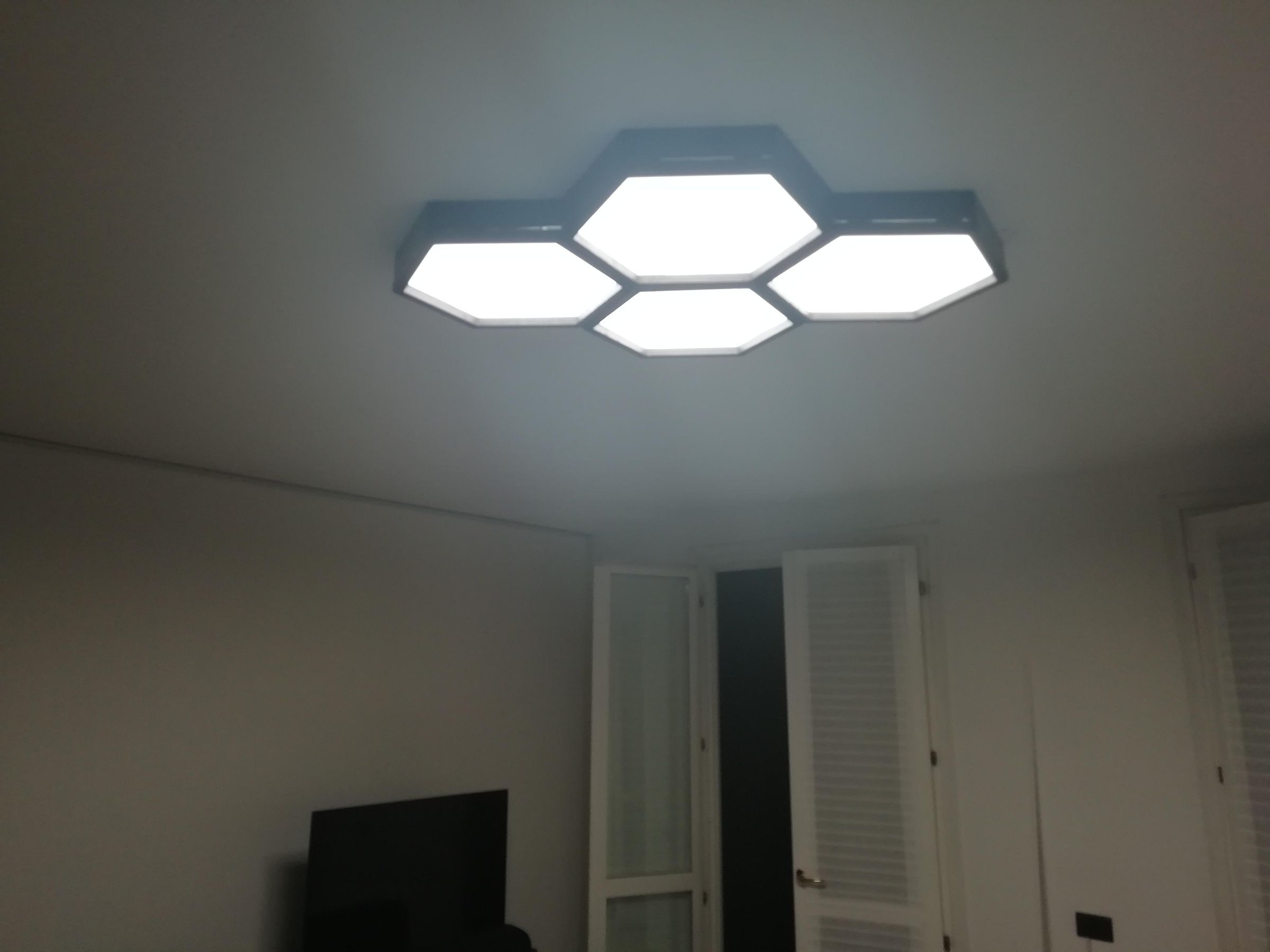 Modern Hexa LED Lamp With Bluetooth : 17 Steps (with Pictures ...