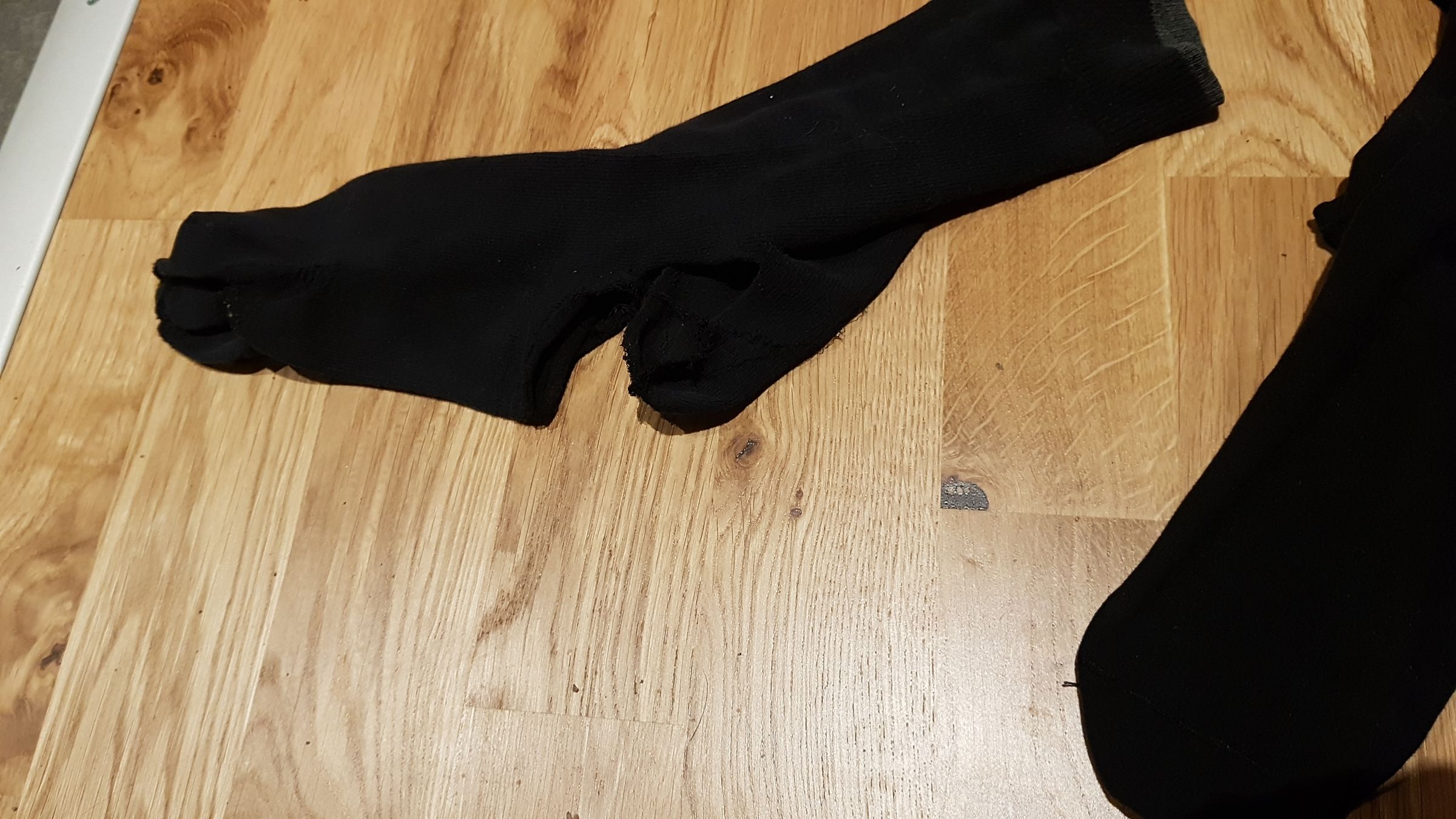 Easy Spider Costume : 6 Steps - Instructables