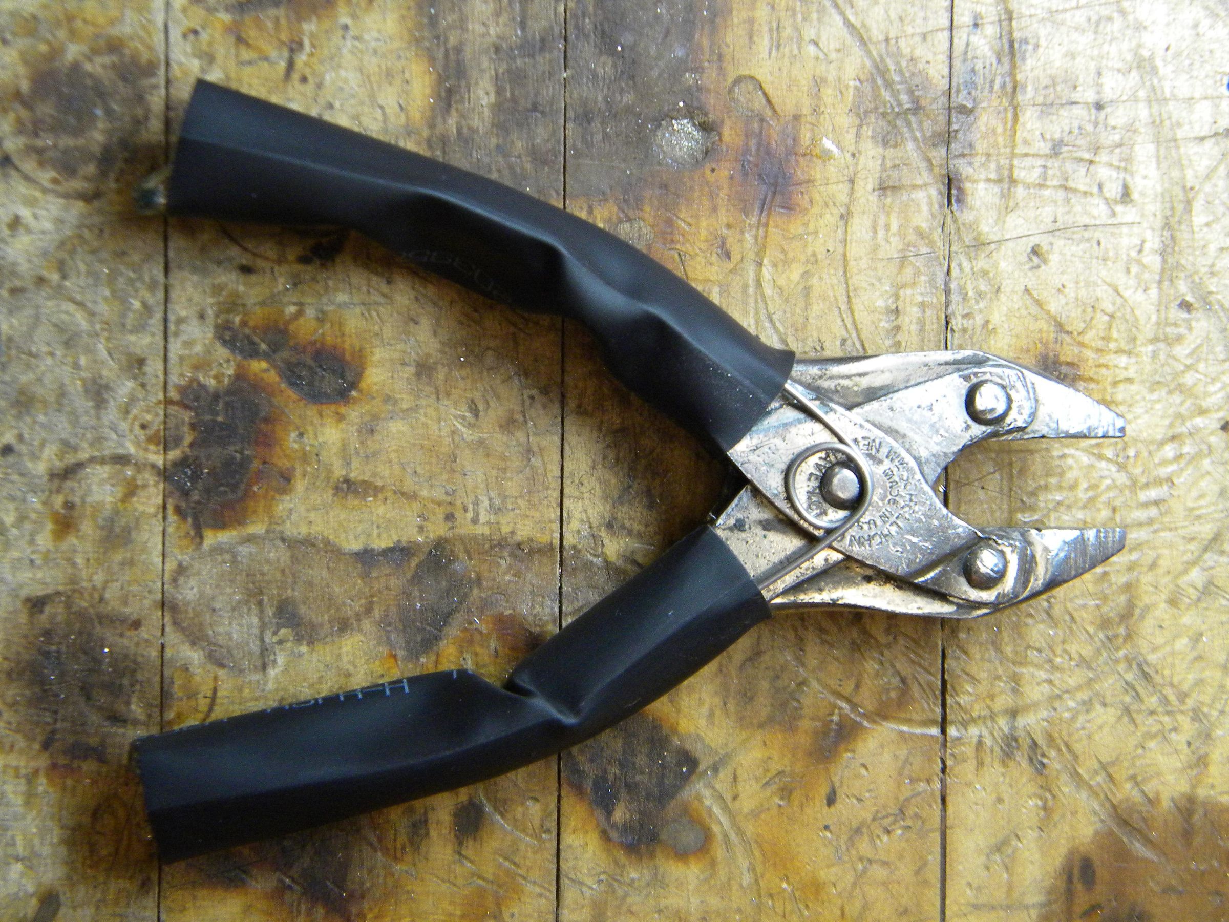 How to Add Springs to Parallel Pliers : 3 Steps (with Pictures ...