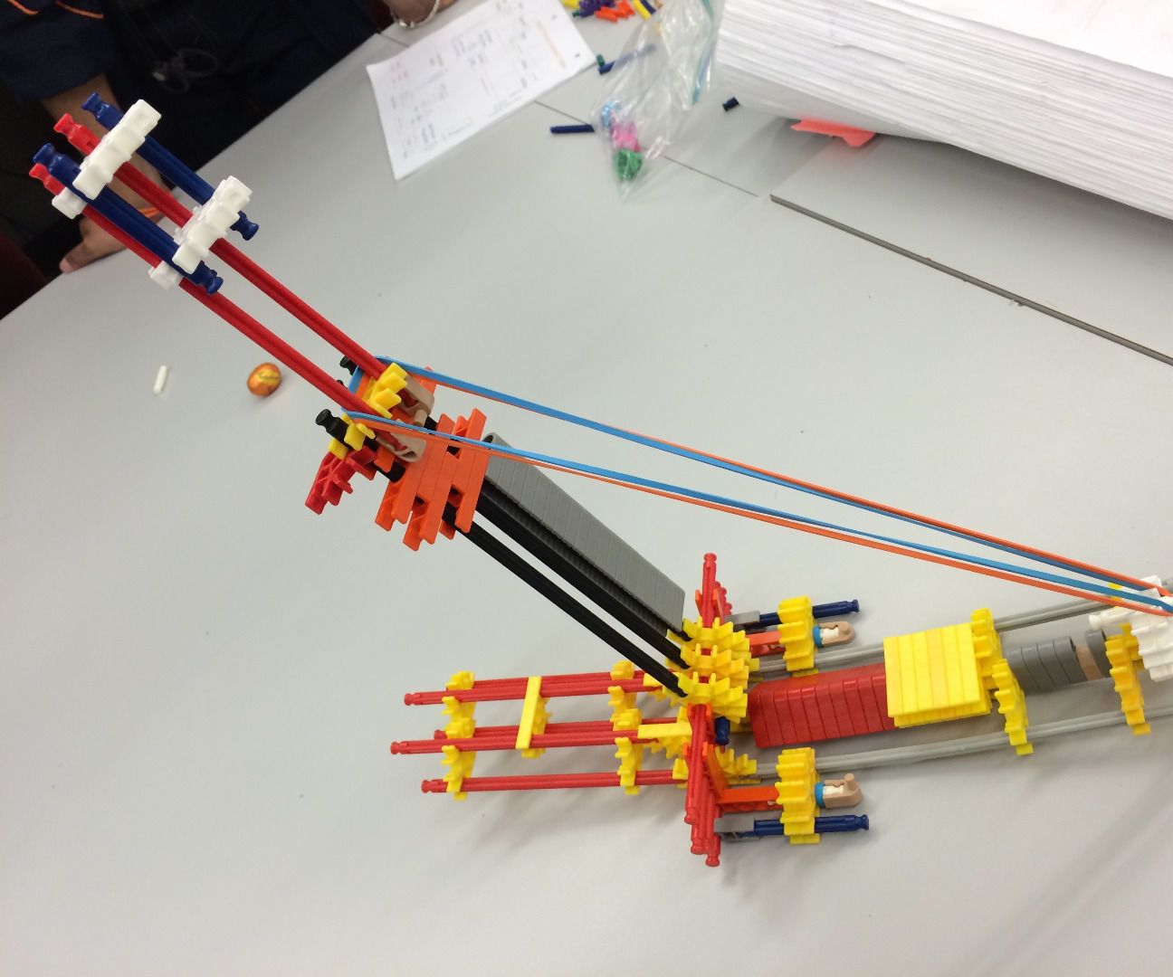 K'NEX Catapult : 41 Steps - Instructables