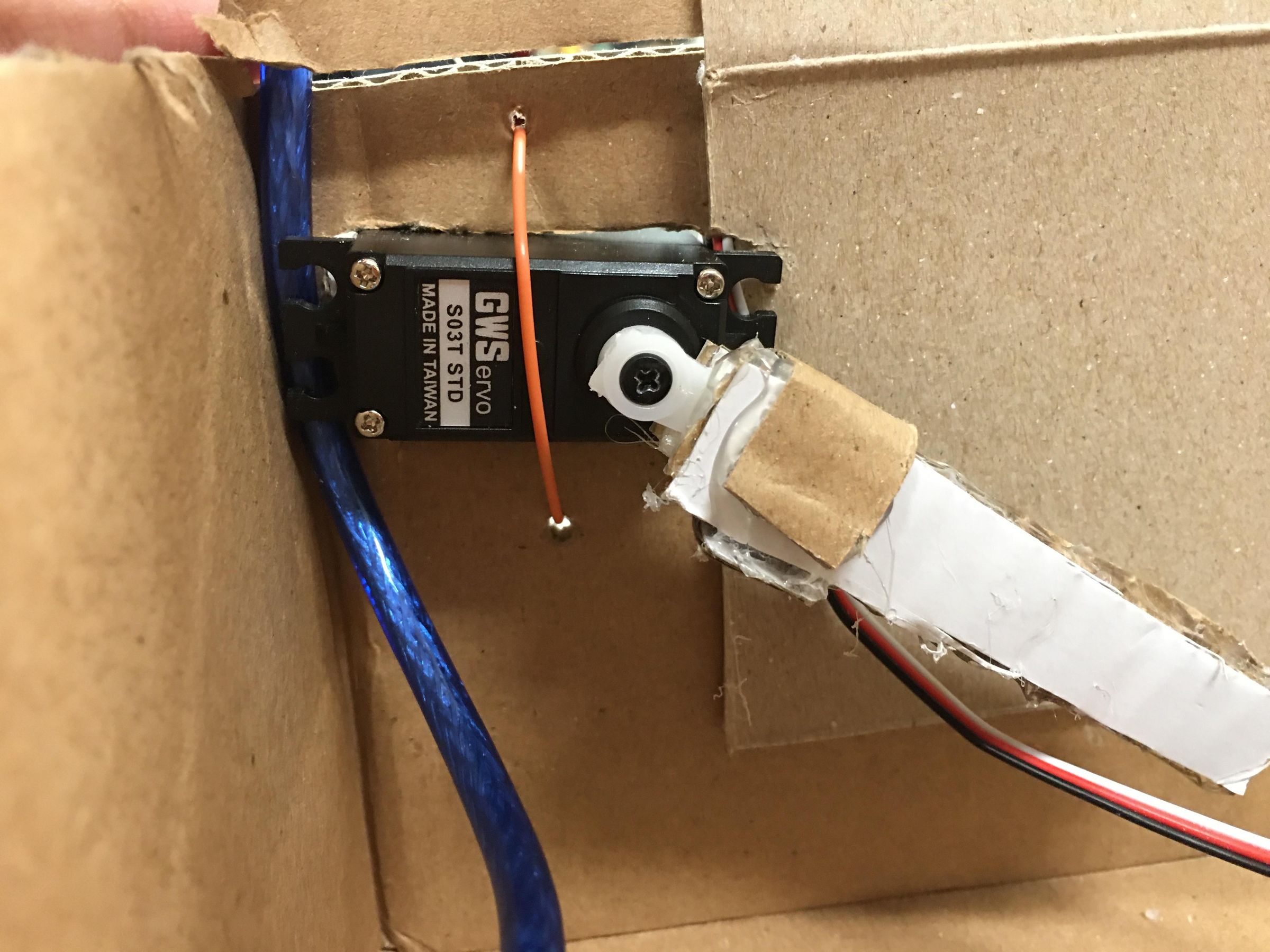 Arduino Auto Open Close Trash Bin : 5 Steps - Instructables