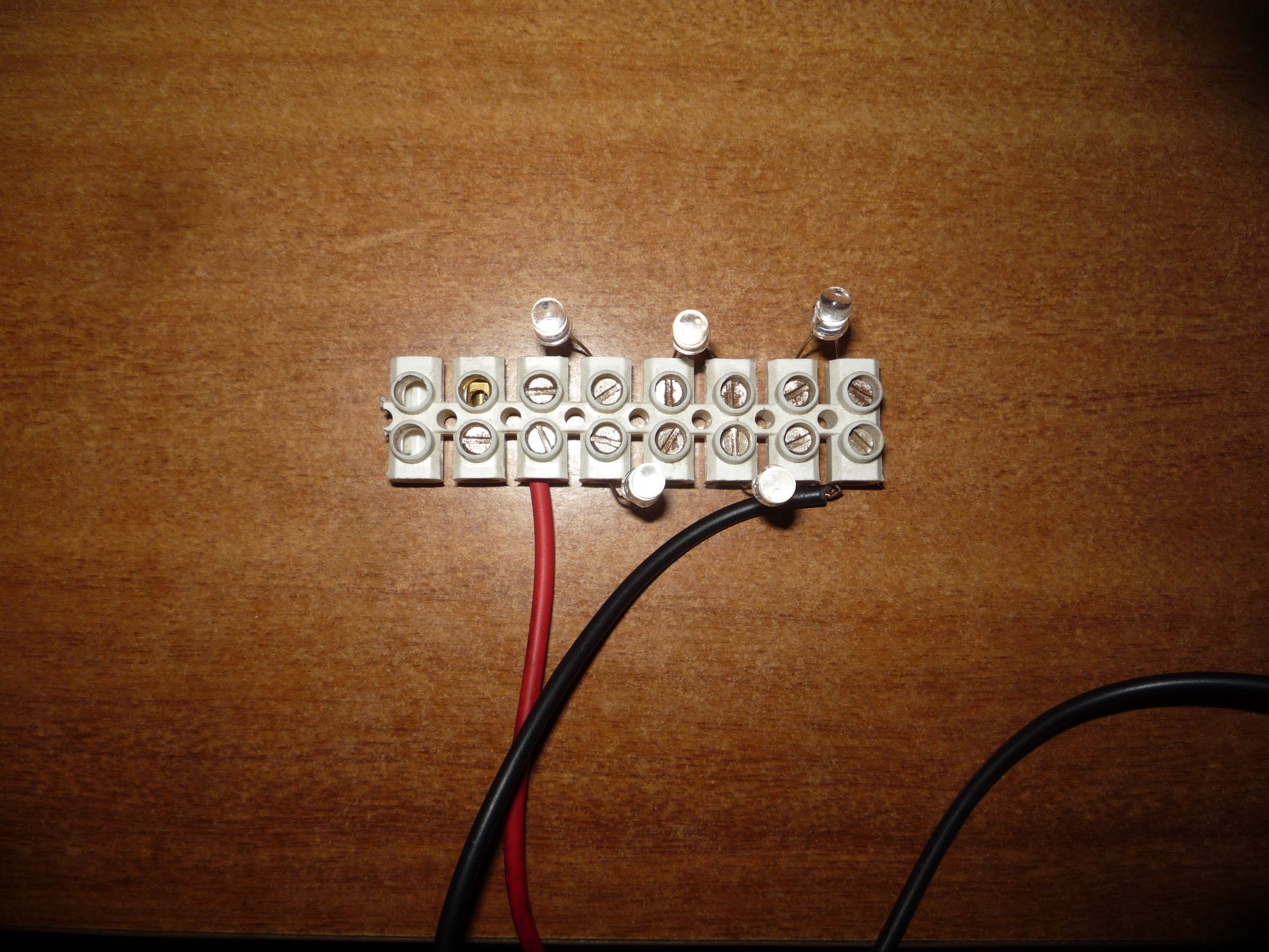 Make Your Own Solar Panel With LEDs : 8 Steps (with Pictures ...