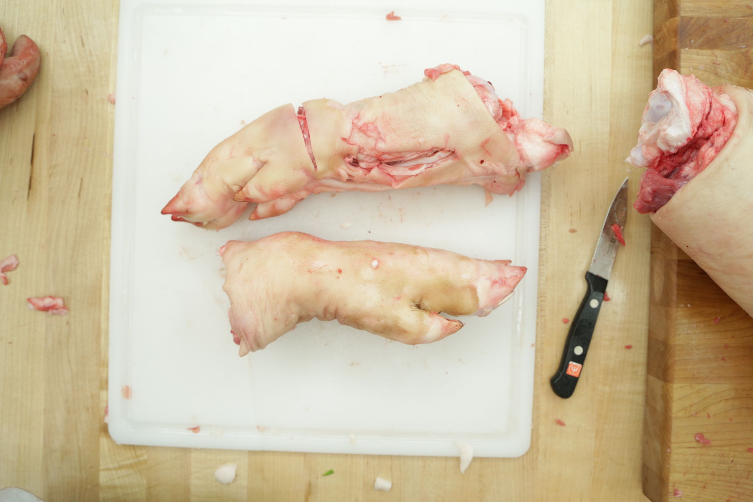 Whole Hog Butchering: Breaking Down a Mangalitsa-Red Waddle Heritage ...