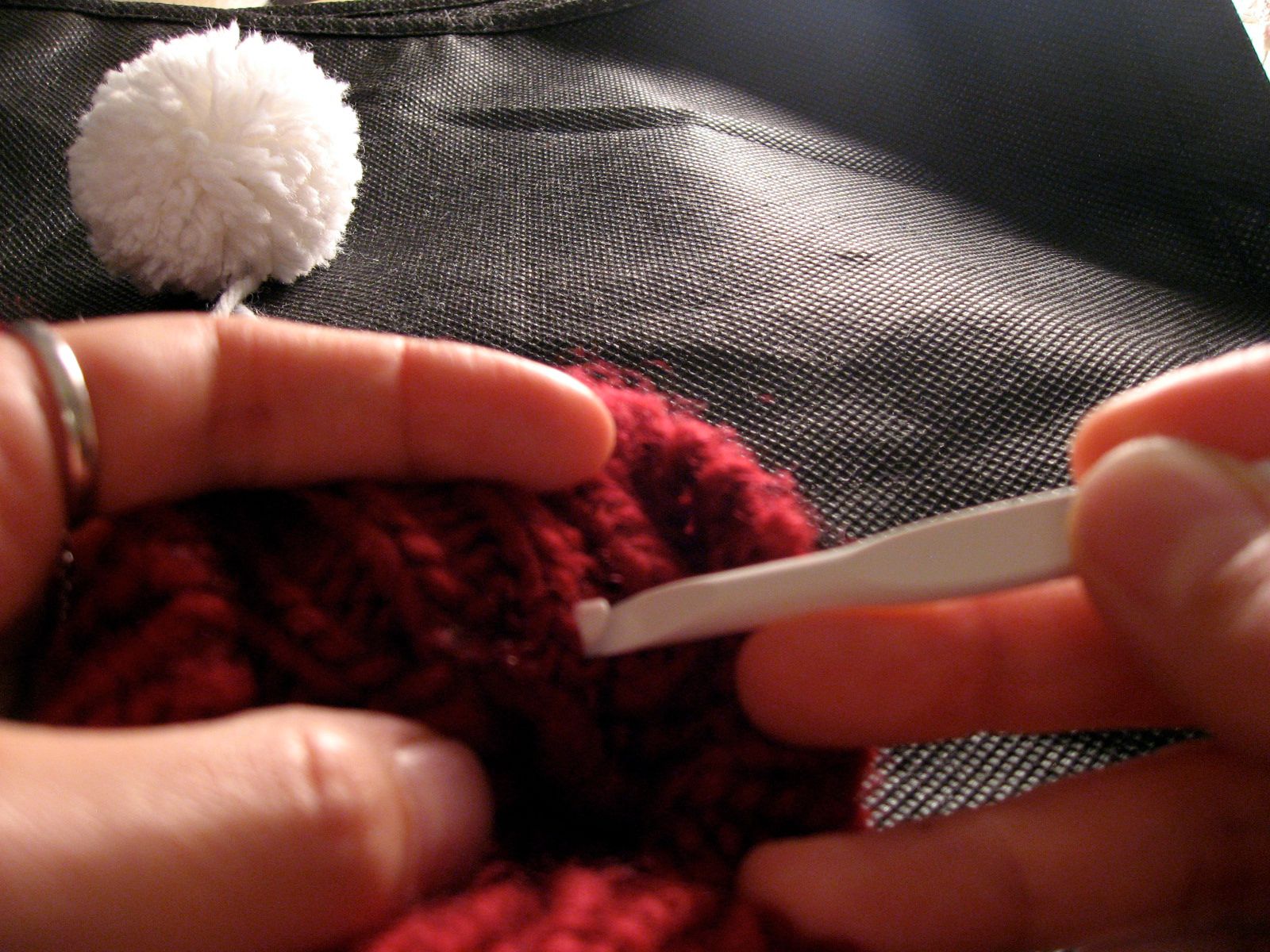 Yarn Puffs : 6 Steps (with Pictures) - Instructables