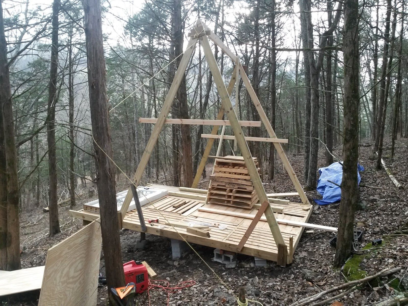 Convertible A-Frame Cabin : 8 Steps (with Pictures) - Instructables